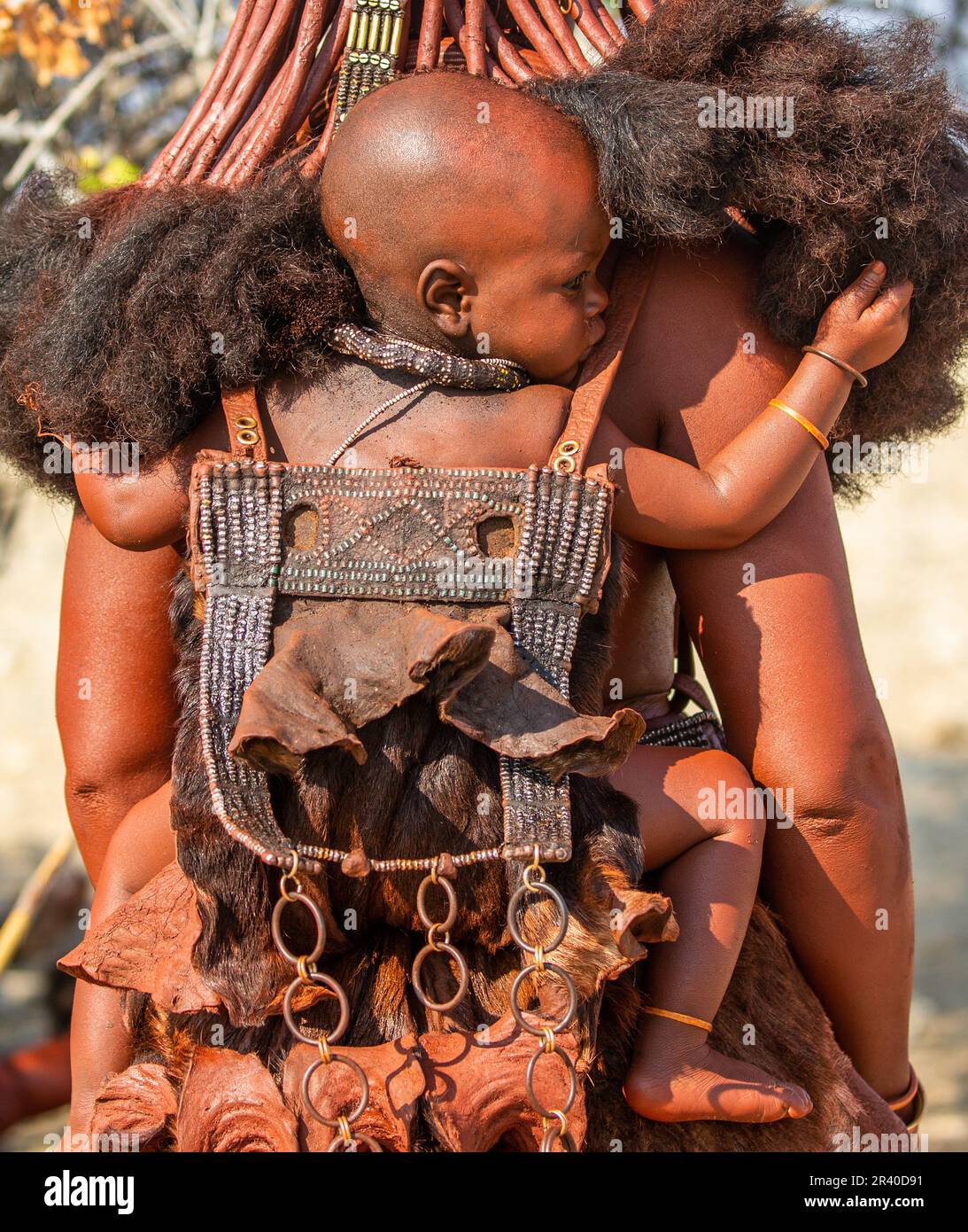 Namibia Africa Nomadic Himba Tribe Fotos Und Bildmaterial In Hoher