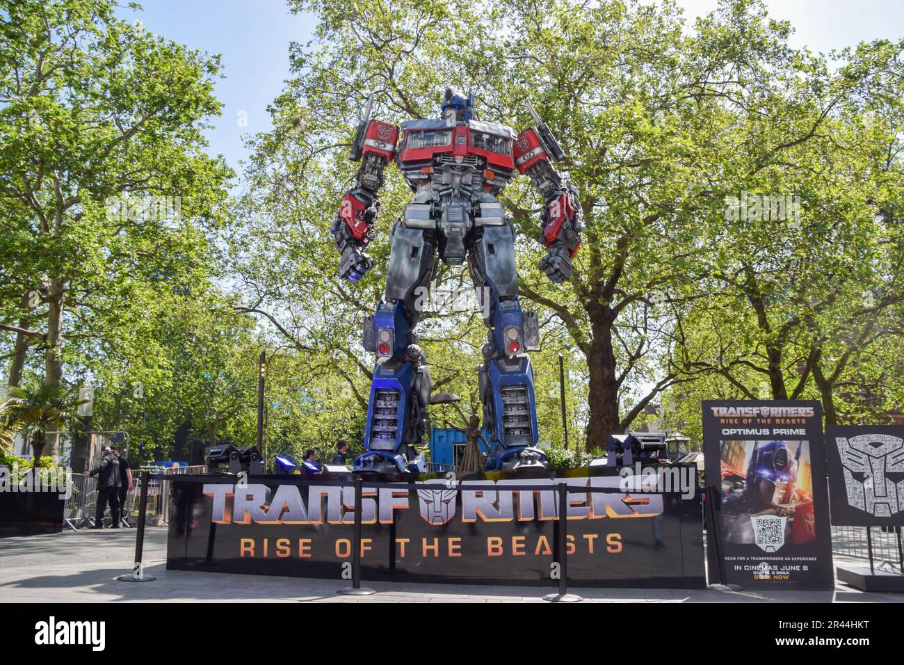 Logo transformers optimus prime -Fotos und -Bildmaterial in hoher ...