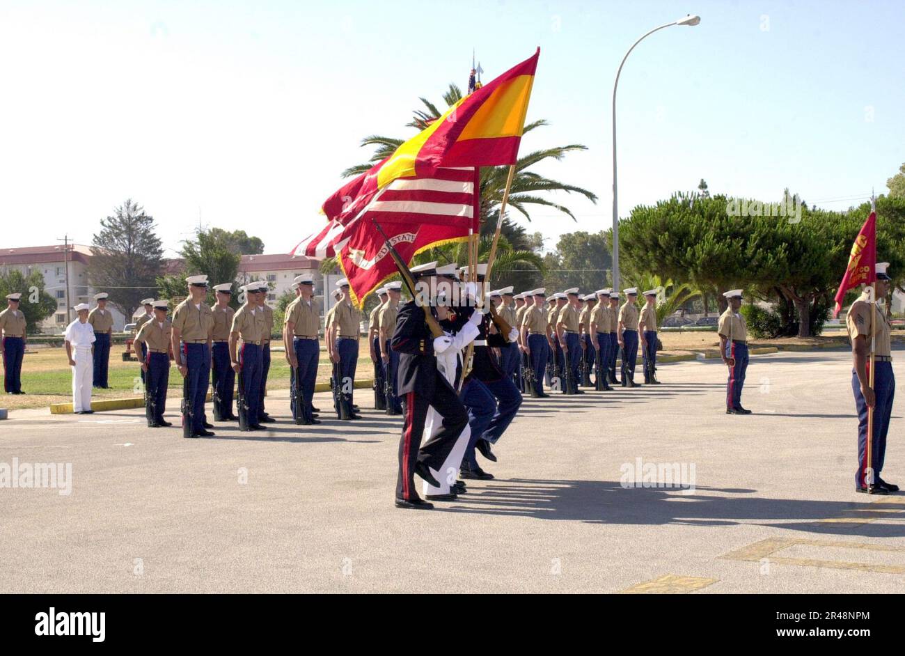 Navy color -Fotos und -Bildmaterial in hoher Auflösung – Alamy