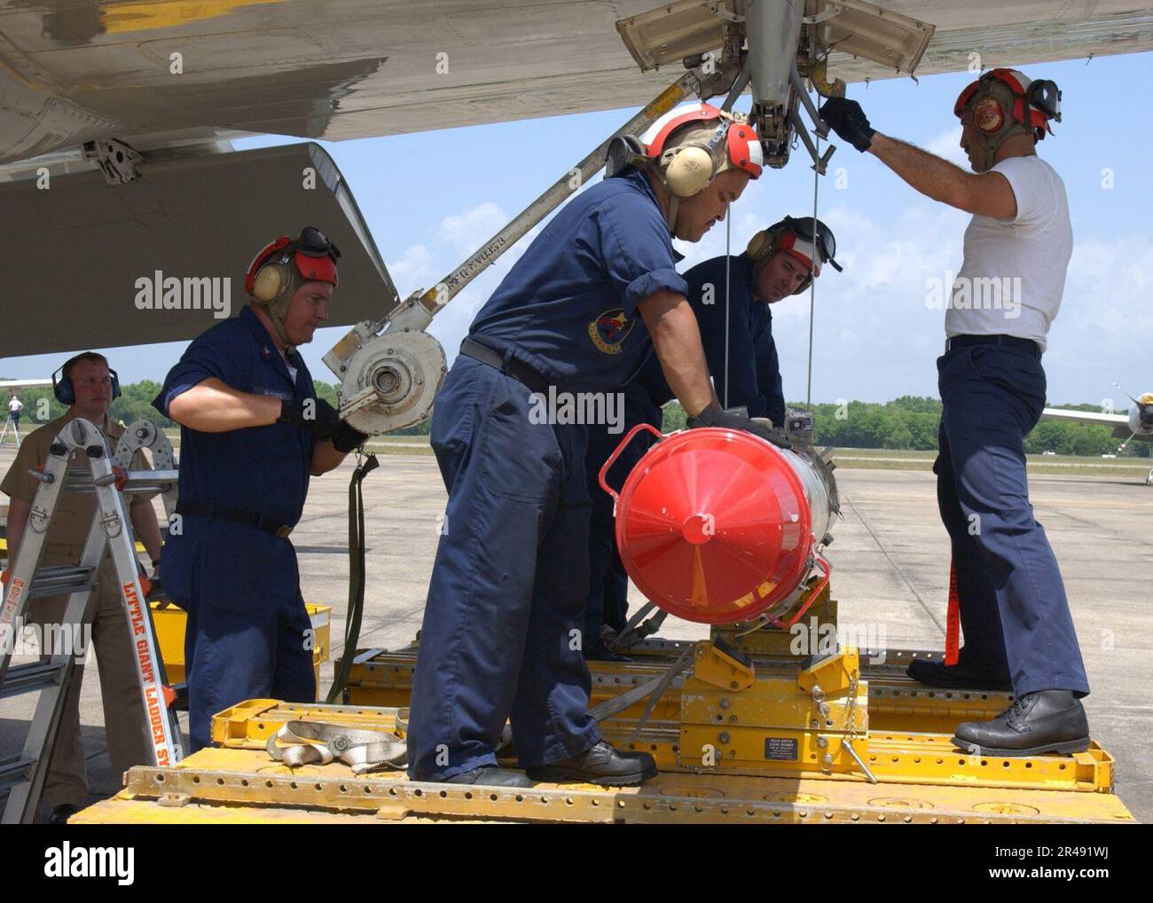 Agm 42 -Fotos und -Bildmaterial in hoher Auflösung – Alamy