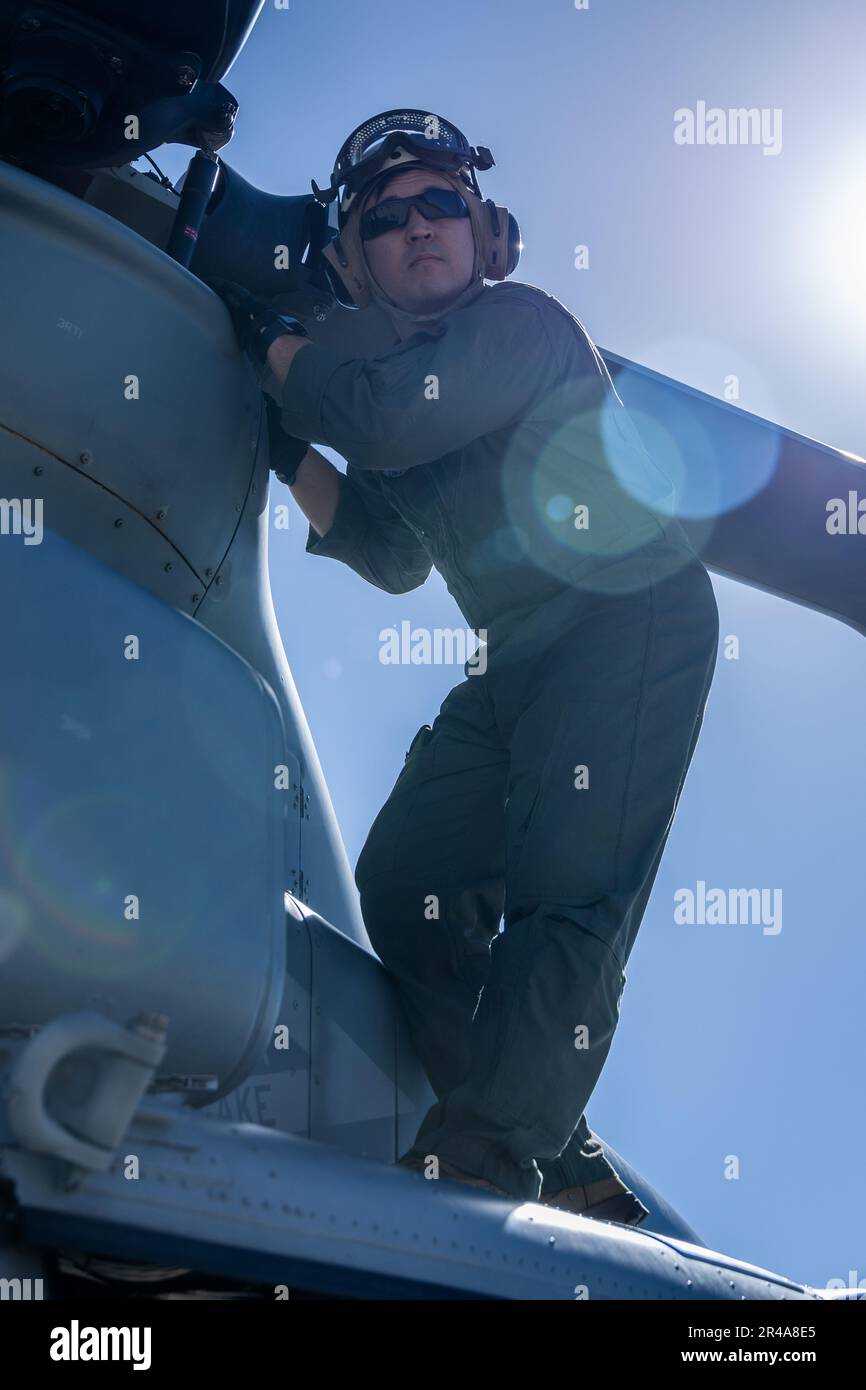 USA Marinekorps Major Makoto Jacobs, Einsatzoffizier für Marine Light ...