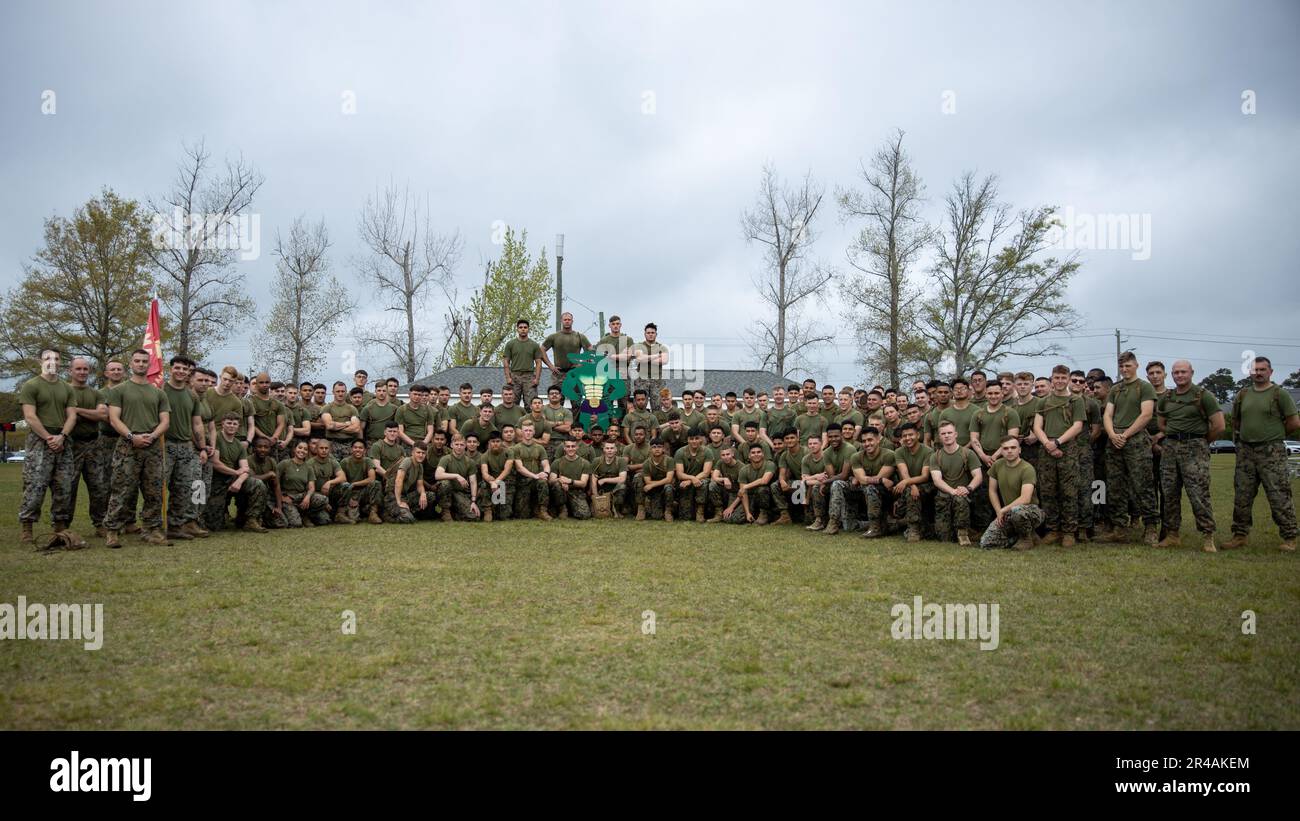 USA Marines mit Alpha Company, 2D. Assault Amphibian Battalion (AABn ...