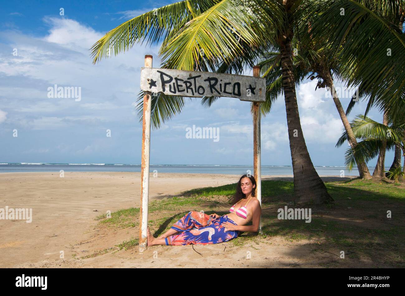 Puerto rico woman -Fotos und -Bildmaterial in hoher Auflösung – Alamy