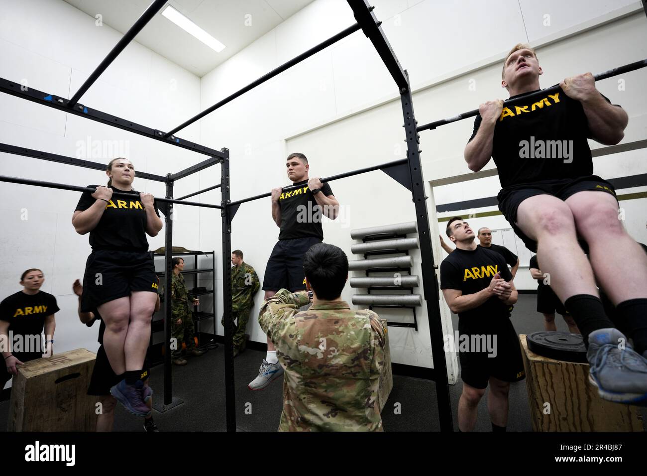 Soldaten der 81. Readiness Division haben gestern in Ft. Lee, Va ...