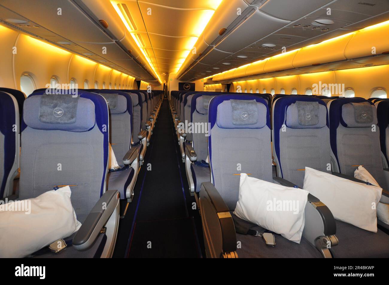 Im Airbus A380 Oben Sitzen – A 380 Sitzplan – TWMWFE