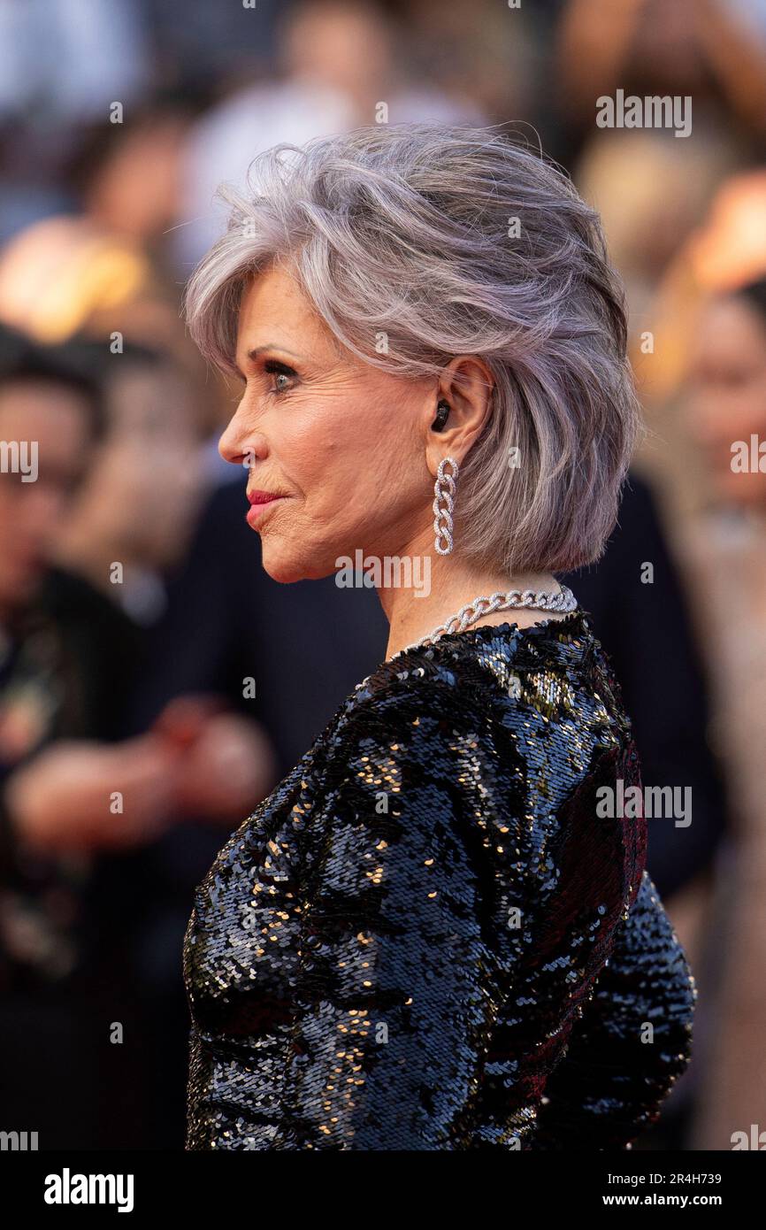 Jane Fonda poses for photographers upon arrival at the awards ceremony ...