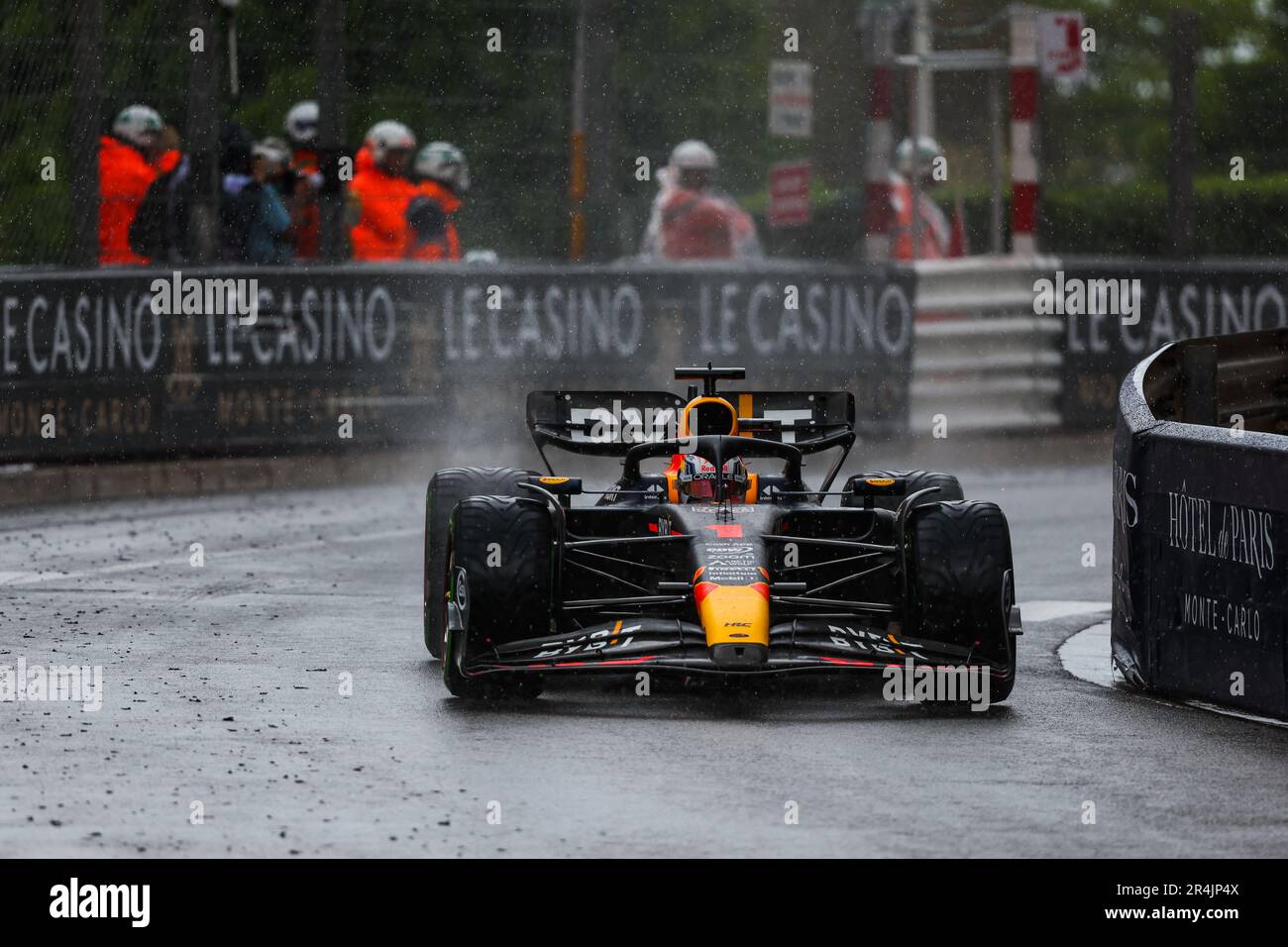 01 VERSTAPPEN Max (nld), Red Bull Racing RB19, Action während des ...