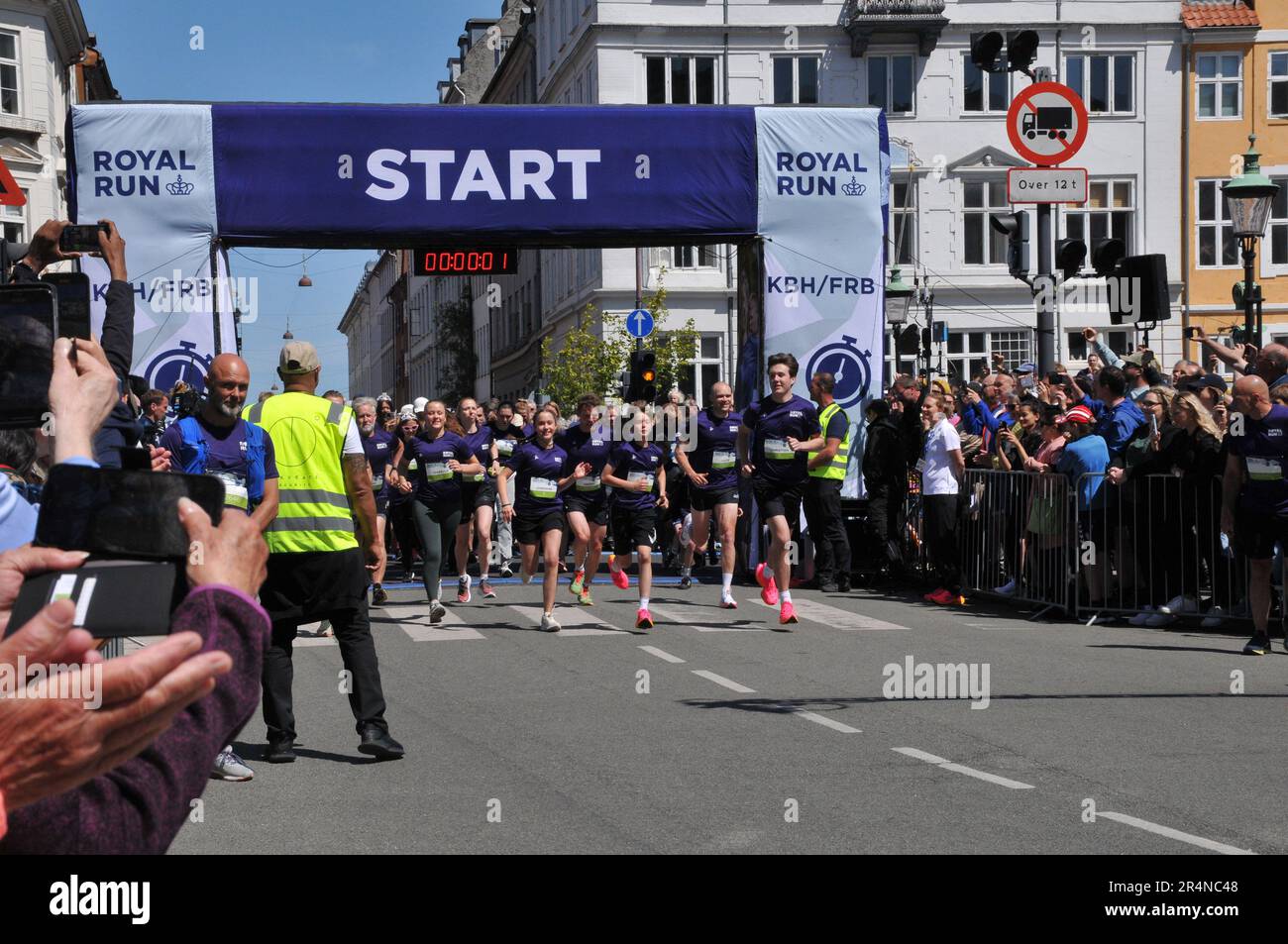 Runa laufe -Fotos und -Bildmaterial in hoher Auflösung – Alamy