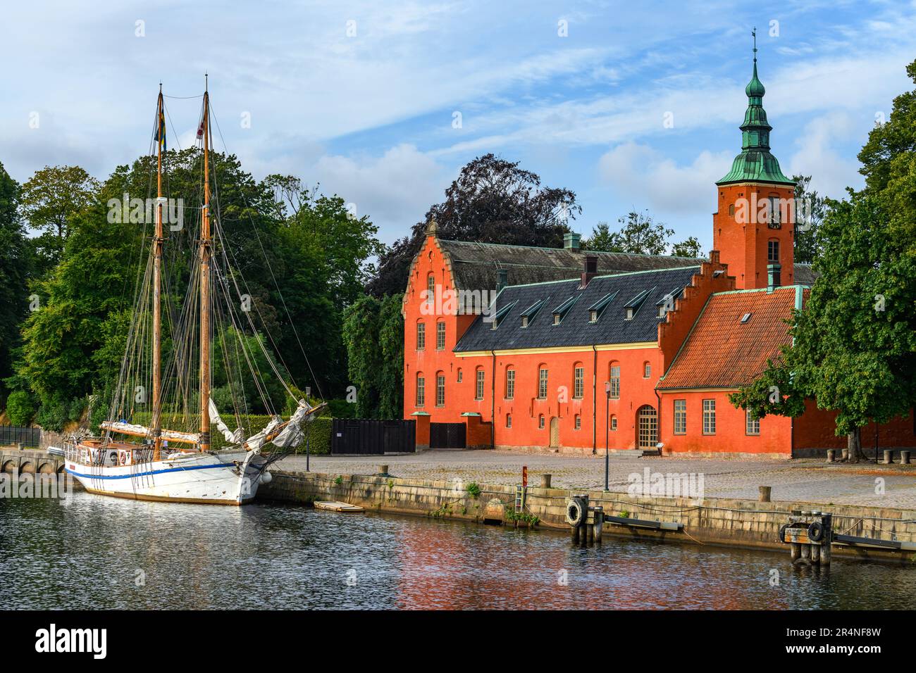 Das Schloss Halmstad (Halmstads Slott) ist ein Gebäude aus dem 17 ...
