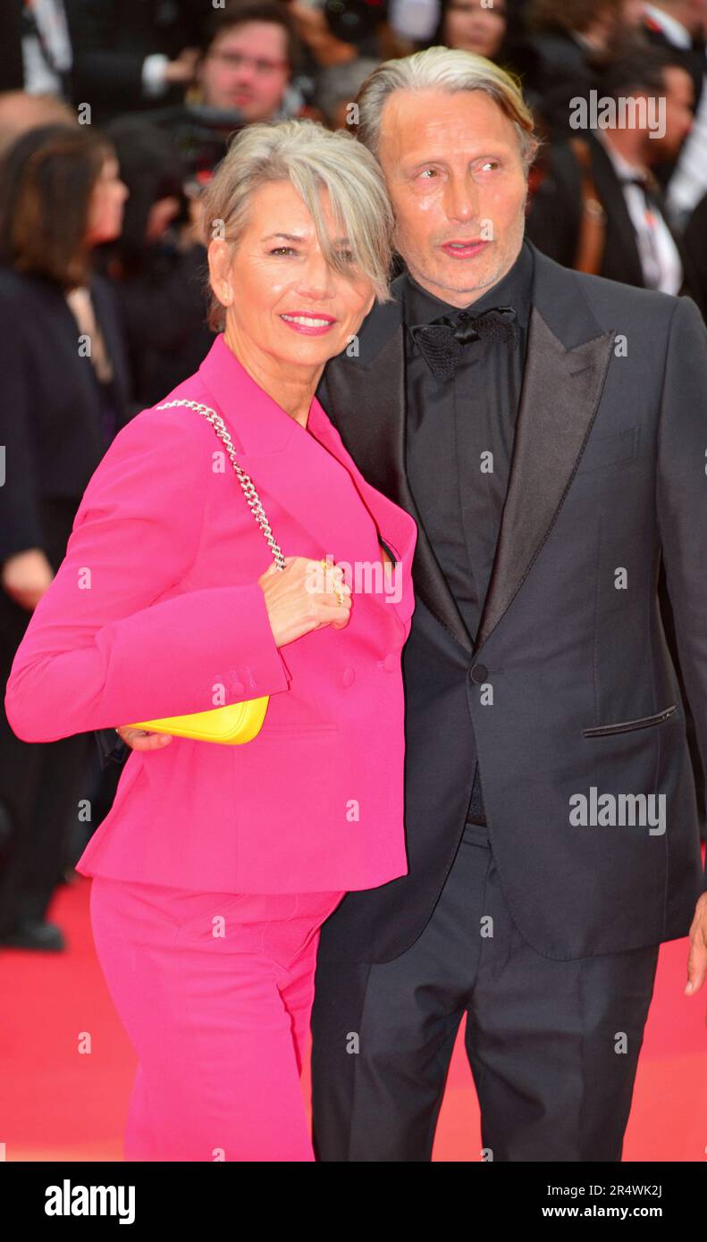 Mads Mikkelsen und seine Frau Hanne Jacobsen 'Jeanne du Barry' Cannes ...