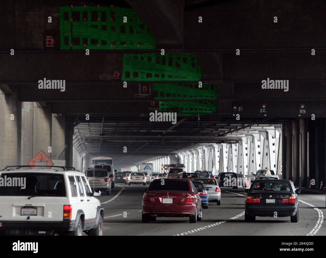 areacode27 019 pc.jpg Eastbound traffic approaching the lower deck of ...