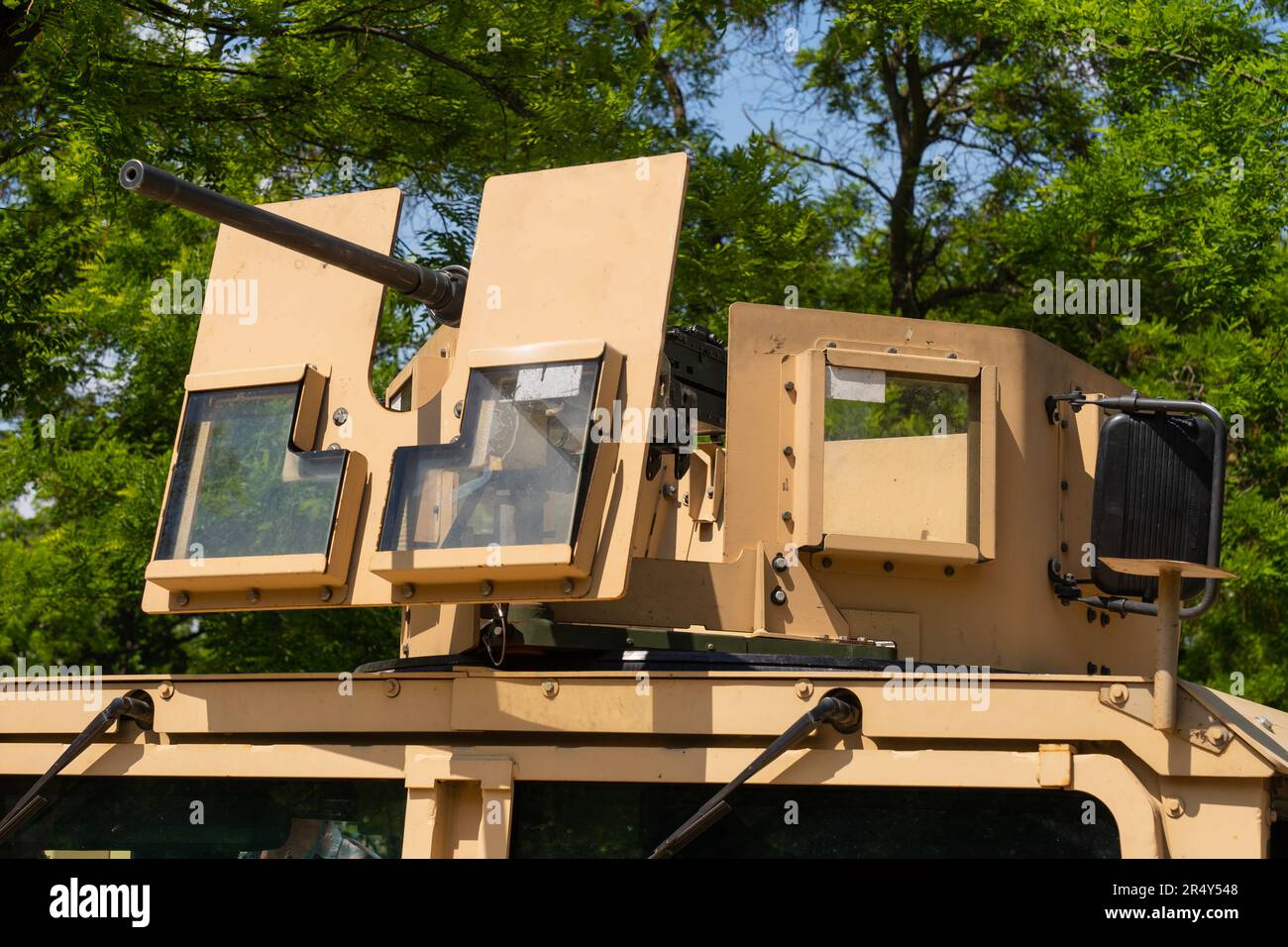 50 caliber humvee -Fotos und -Bildmaterial in hoher Auflösung – Alamy