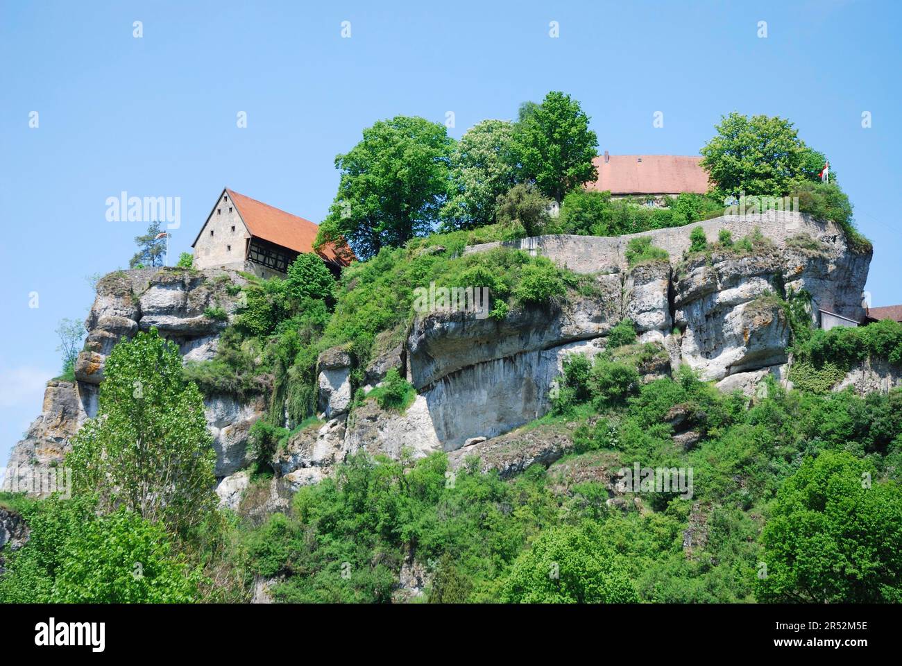 POTTENSTEIN, DEUTSCHLAND, MAI 19. Schloss Pottenstein, Deutschland am ...