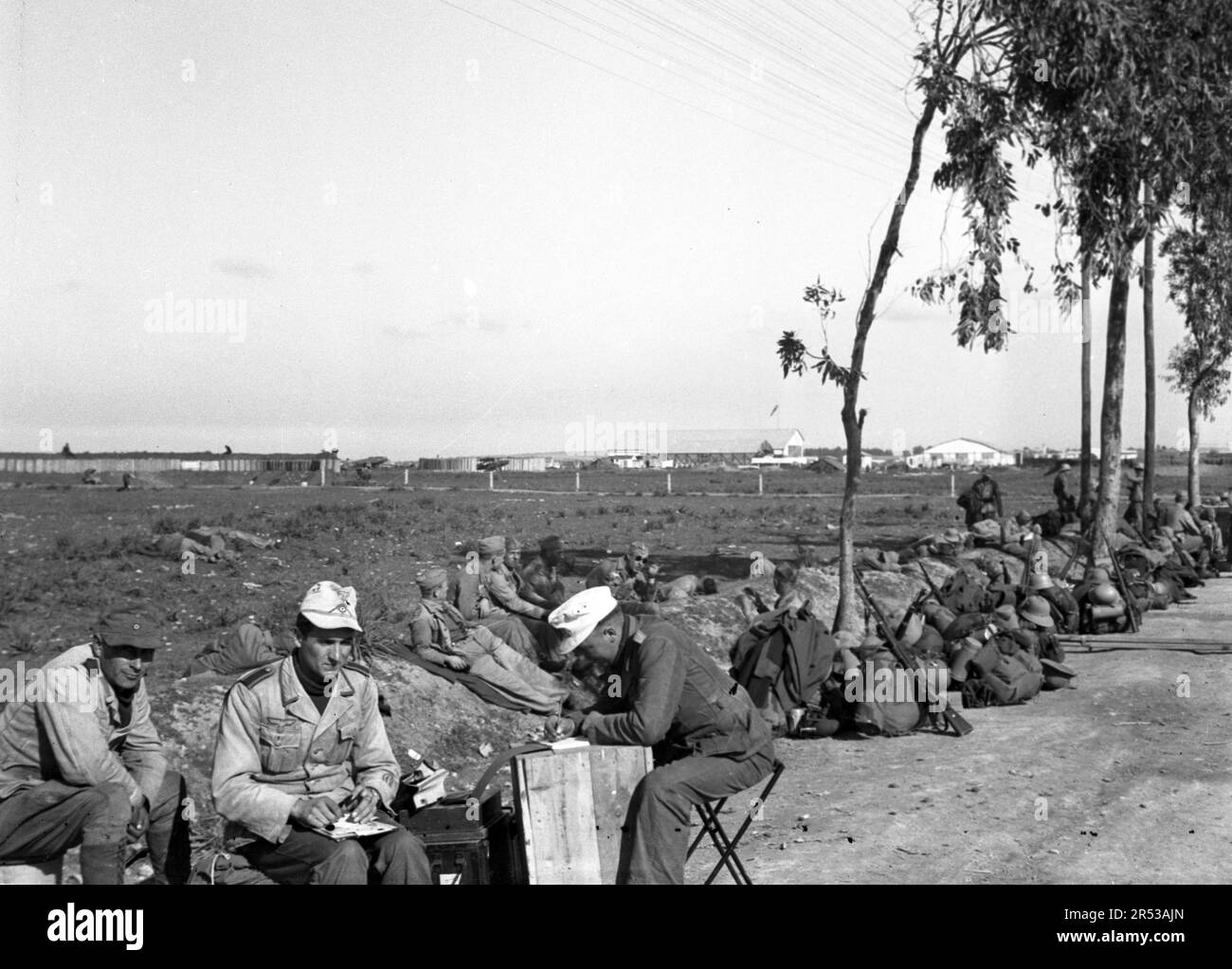 Schwere Feldhaubitze SFH 18 15 cm Wehrmacht Heer 3. Reich ...