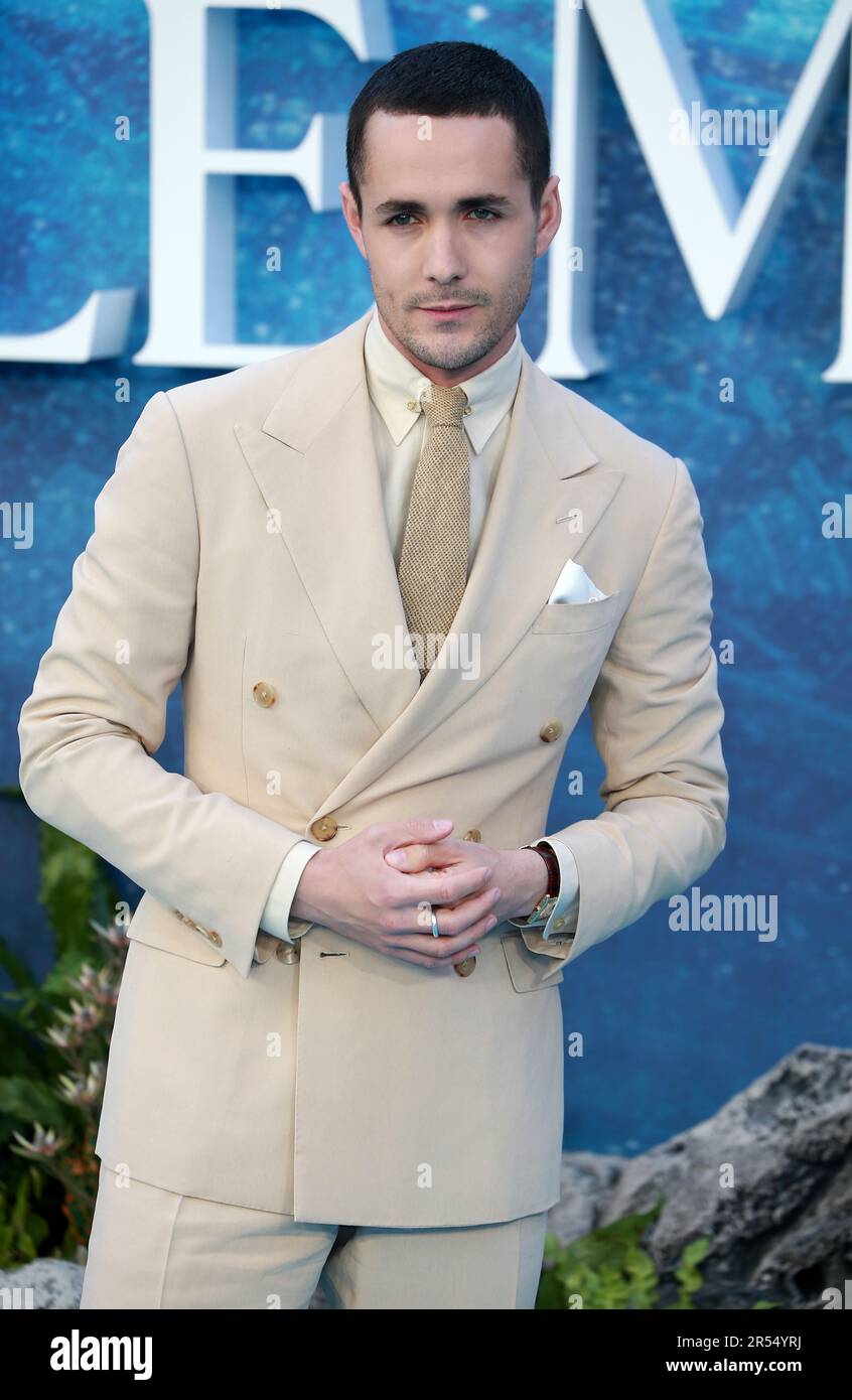 Jonah Hauer-King besucht die britische Premiere von „die kleine ... Jonah Hauer-King besucht die britische Premiere von „die kleine ...