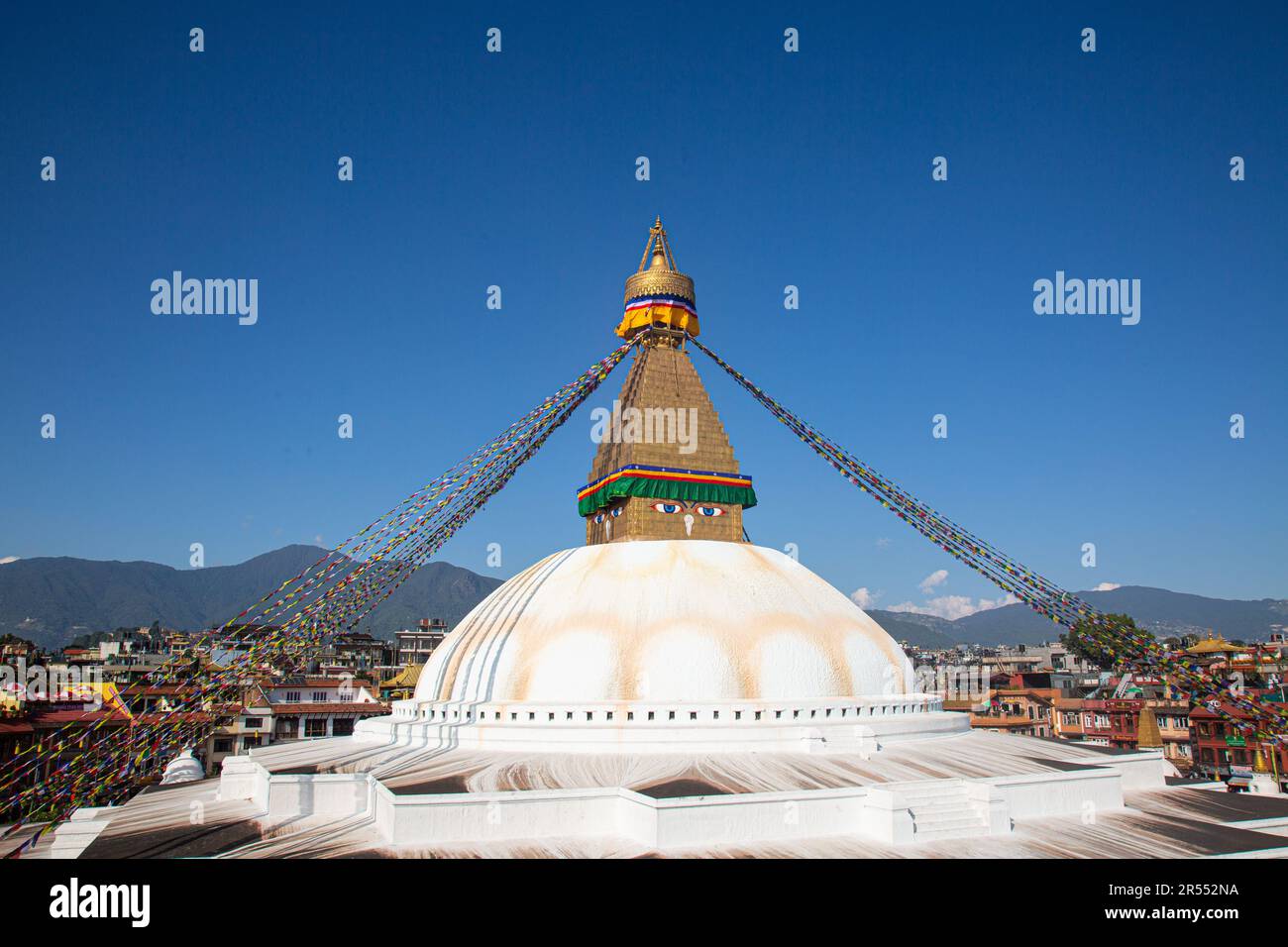 Boudhanath Stupa in Nepal ist der wichtigste Pilger der Welt. Eines der ...