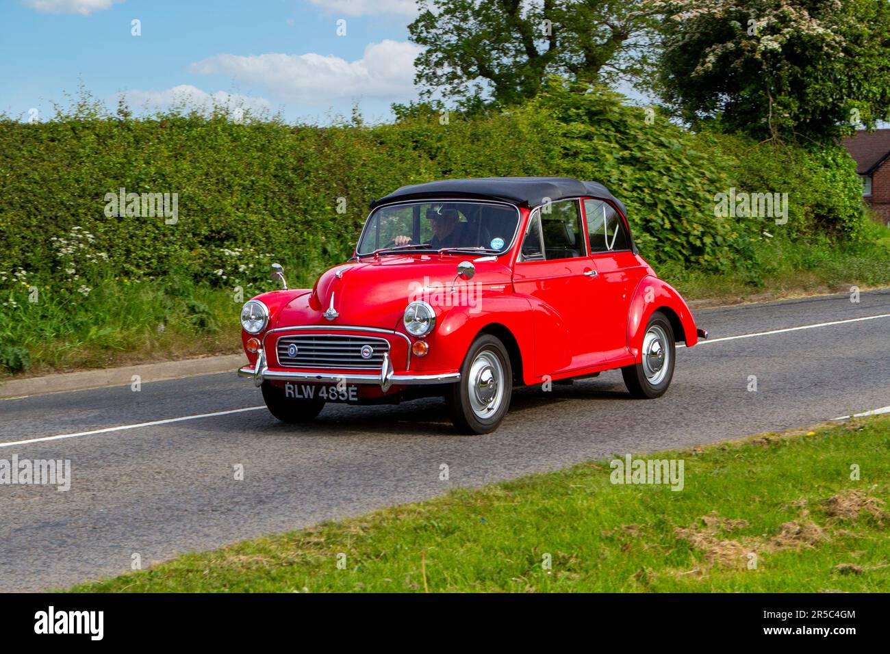 Oldtimer, Motoren aus vergangenen Jahren auf dem Weg zur Capesthorne ...