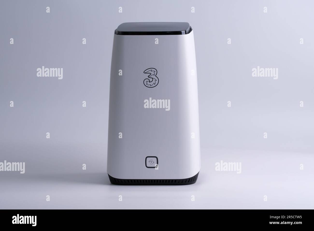 5g heimbreitband -Fotos und -Bildmaterial in hoher Auflösung – Alamy