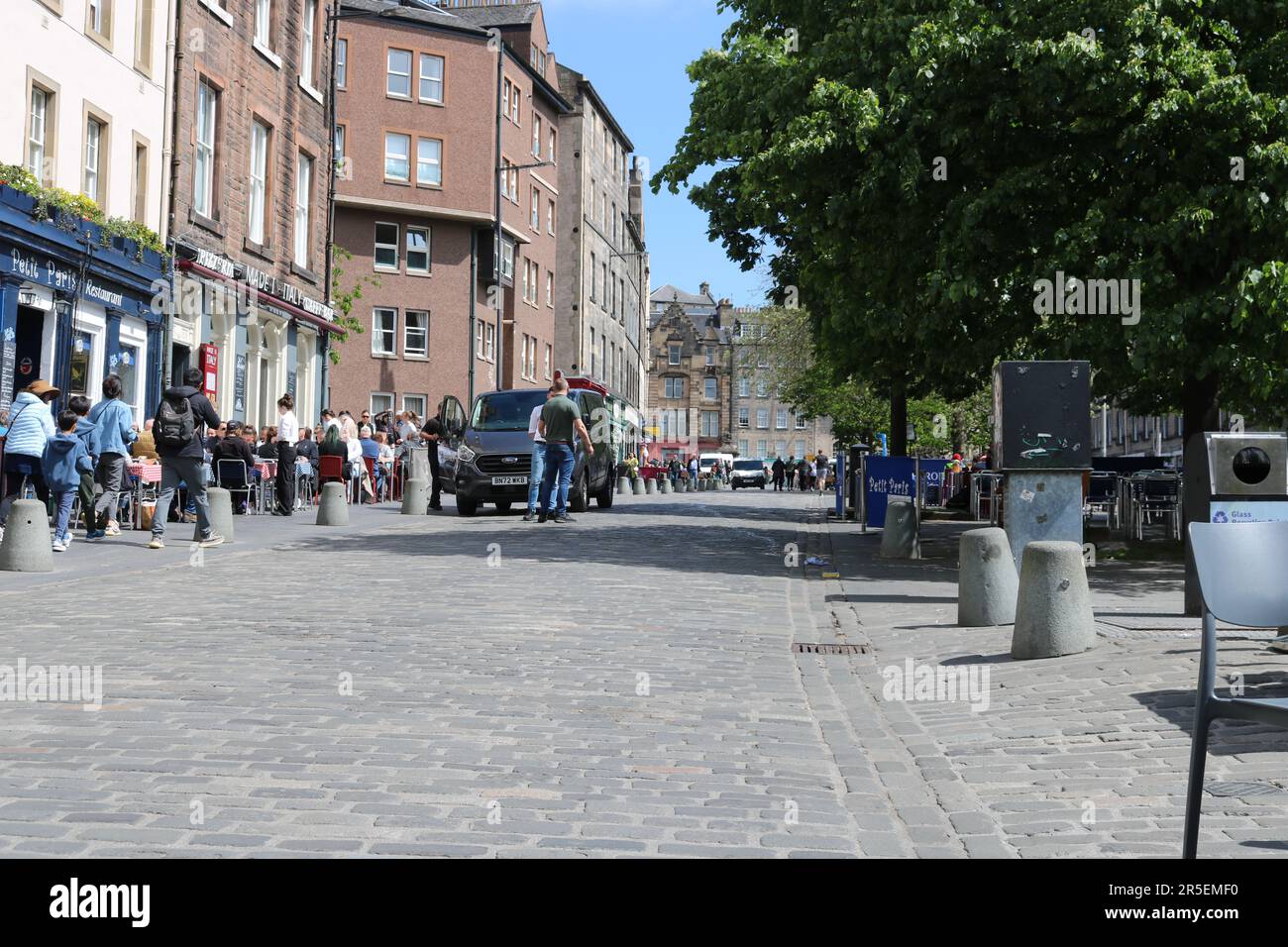Close edinburgh -Fotos und -Bildmaterial in hoher Auflösung – Alamy