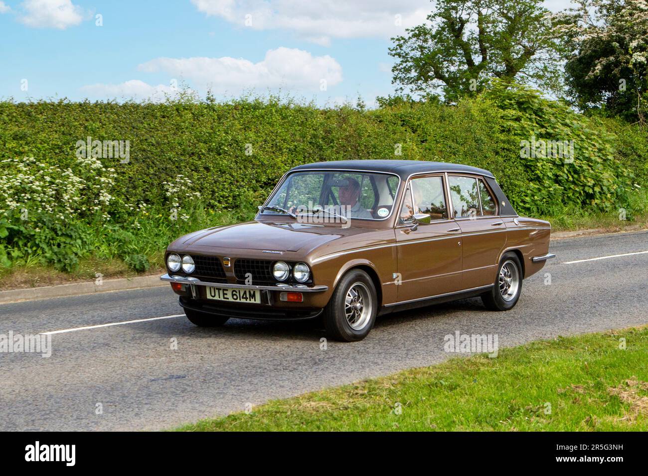 Oldtimer, Motoren aus vergangenen Jahren auf dem Weg zur Capesthorne ...