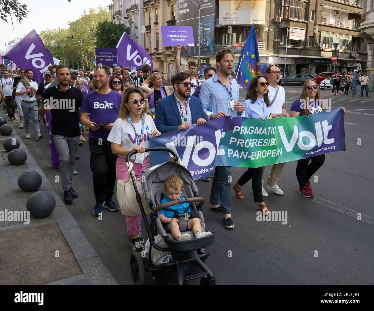 Bukarest, Rumänien. 3. Juni 2023: Ciprian Sandu (C-L), Ko-Präsident ...