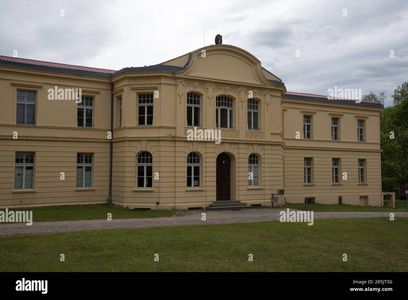 Jugendzentrum schloss gerswalde -Fotos und -Bildmaterial in hoher ...