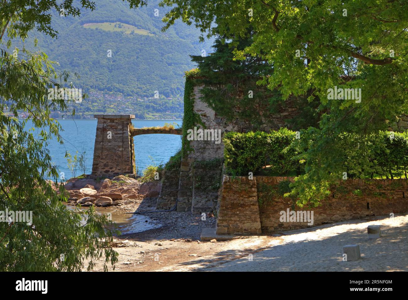 Isole di brissago -Fotos und -Bildmaterial in hoher Auflösung – Alamy