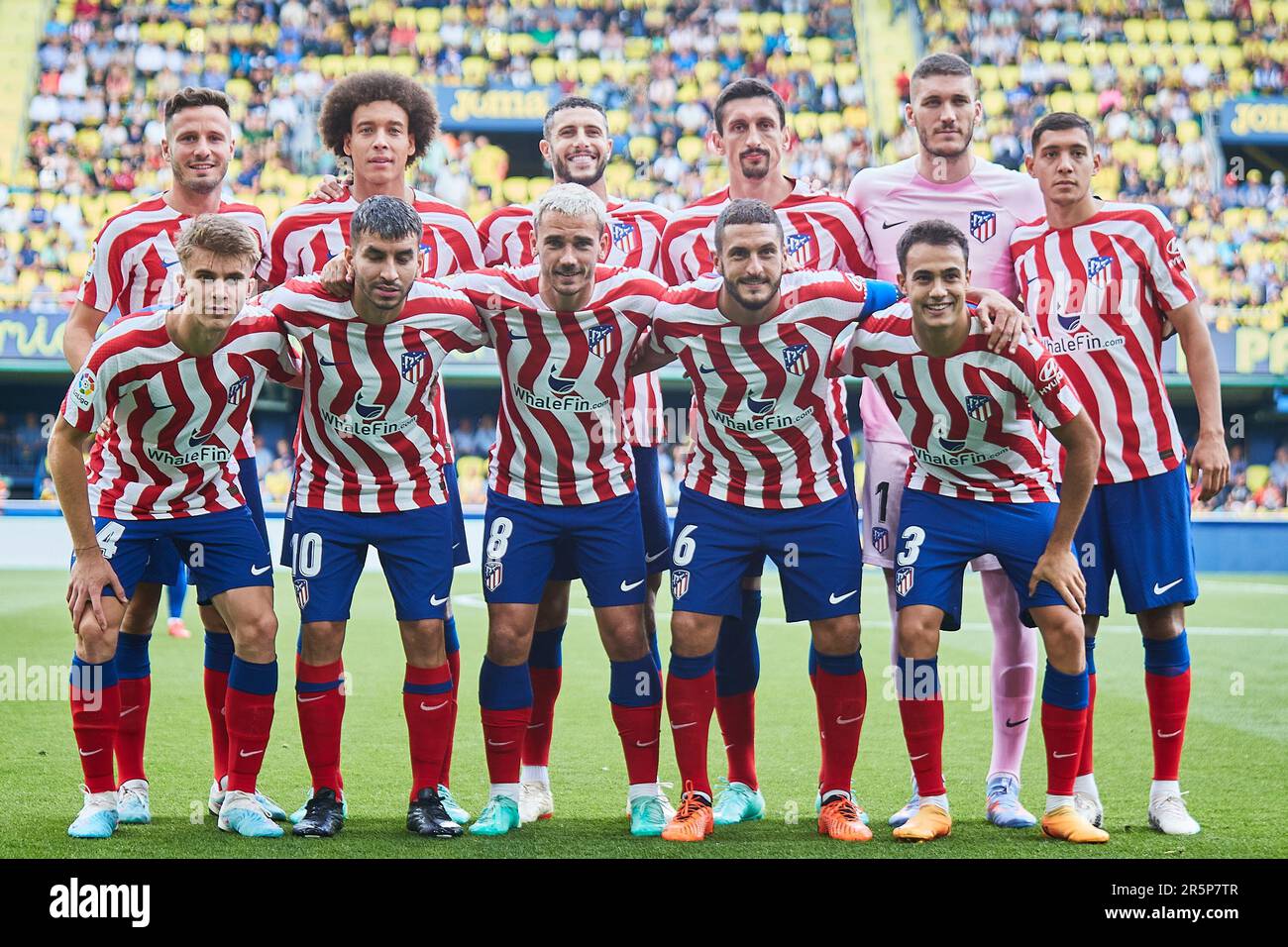 Die Spieler des Club Atletico de Madrid stellen sich vor dem LaLiga ...