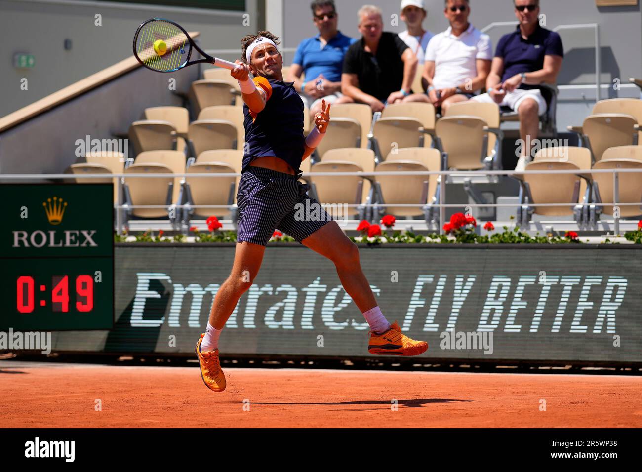 PARIS, FRANCE - JUNE 5: Casper Ruud plays a forehand during 4th round ...