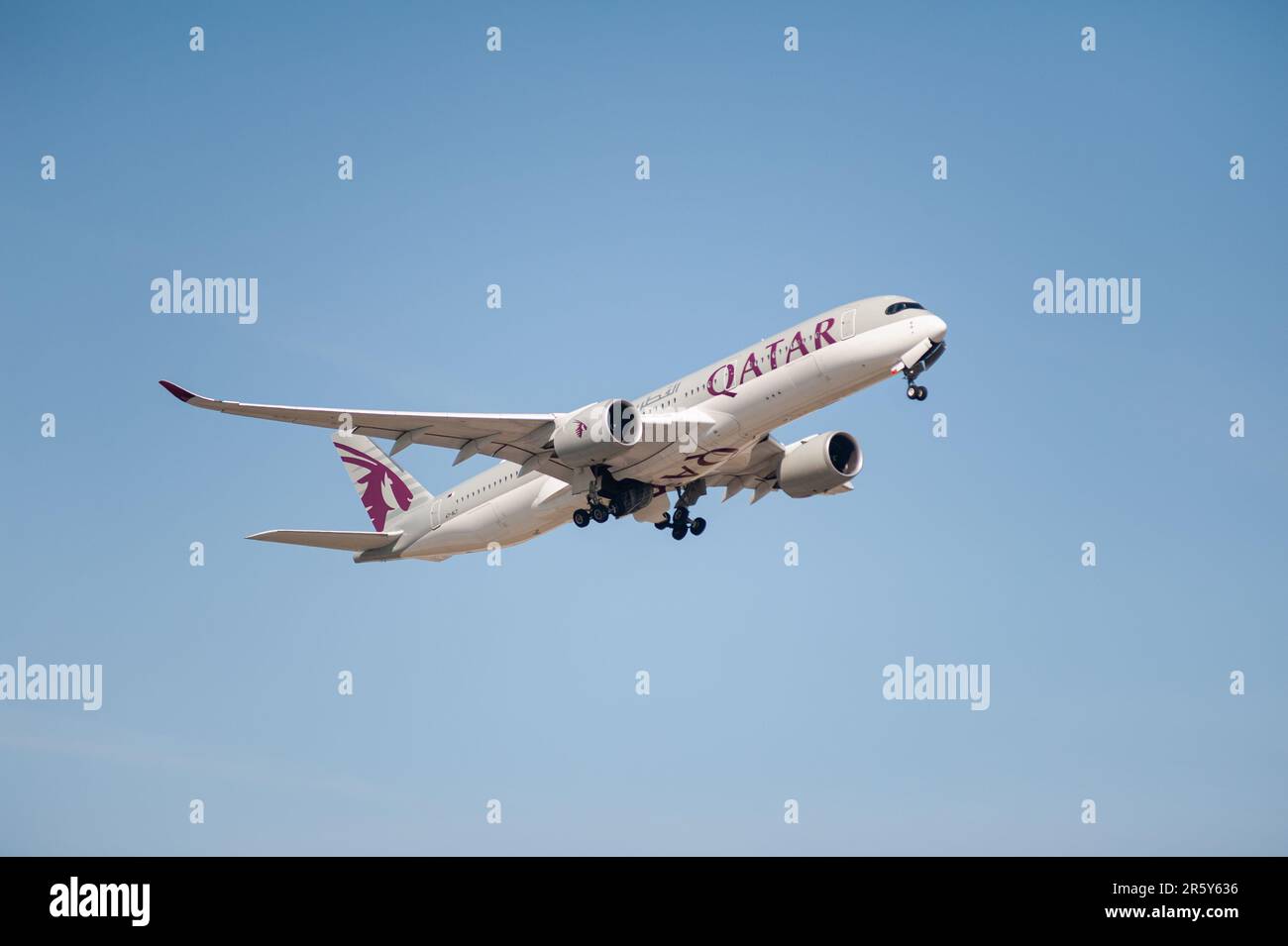 A7 aly -Fotos und -Bildmaterial in hoher Auflösung – Alamy