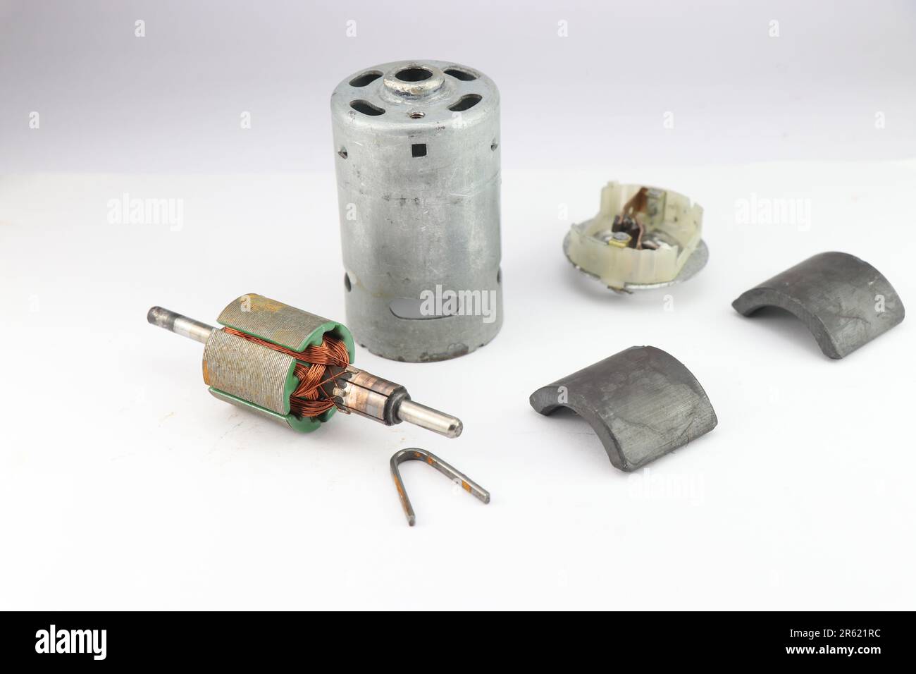 Zerlegter motor -Fotos und -Bildmaterial in hoher Auflösung – Alamy