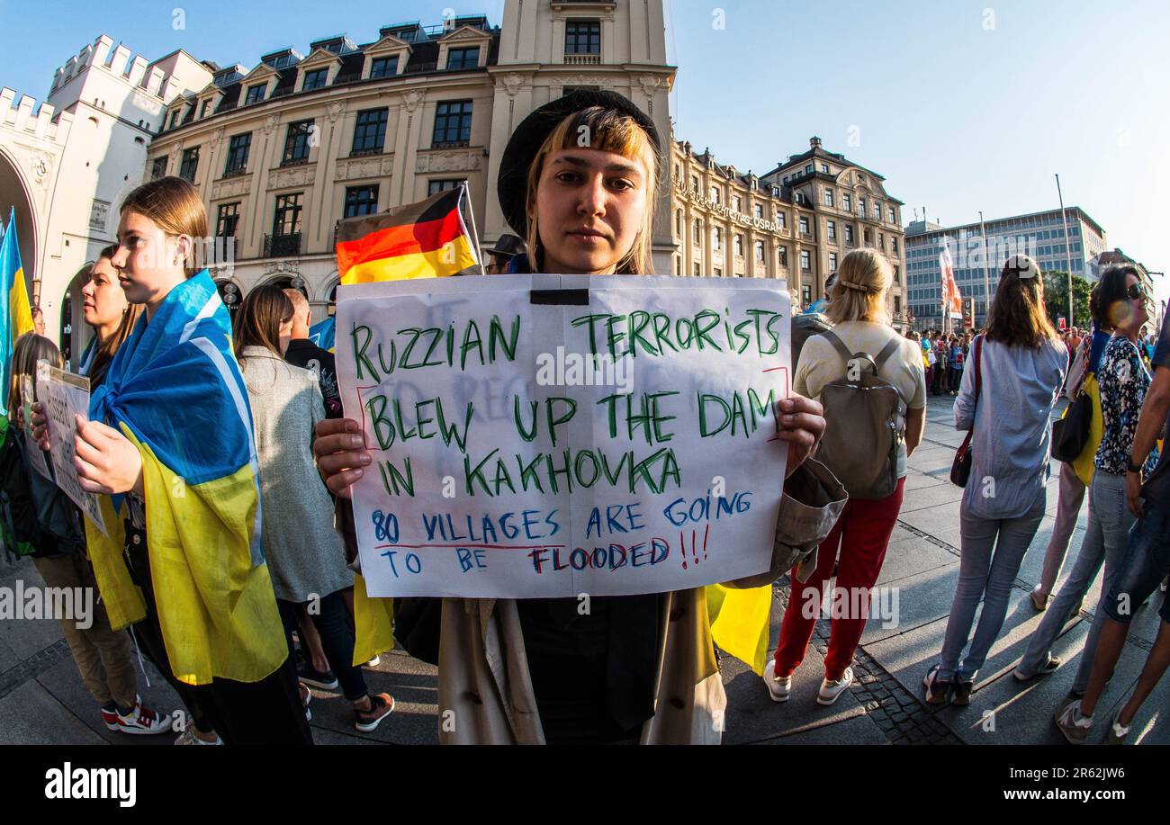 6. Juni 2023, München, Bayern, Deutschland: Als Reaktion auf die schockierende Nachricht über ...