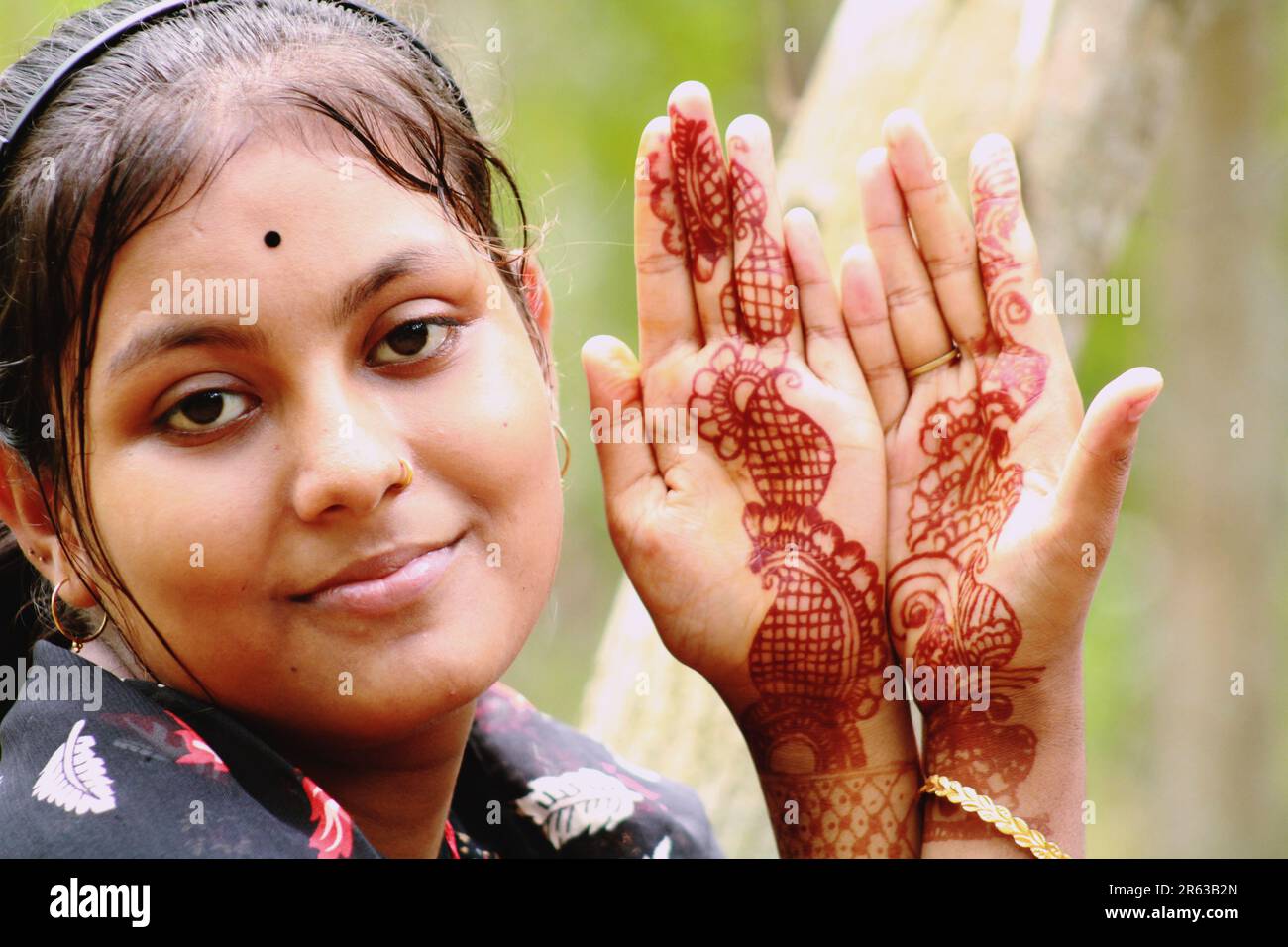 Ländliche Indische Teenager Mädchen Fotos Und Bildmaterial In Hoher 2265