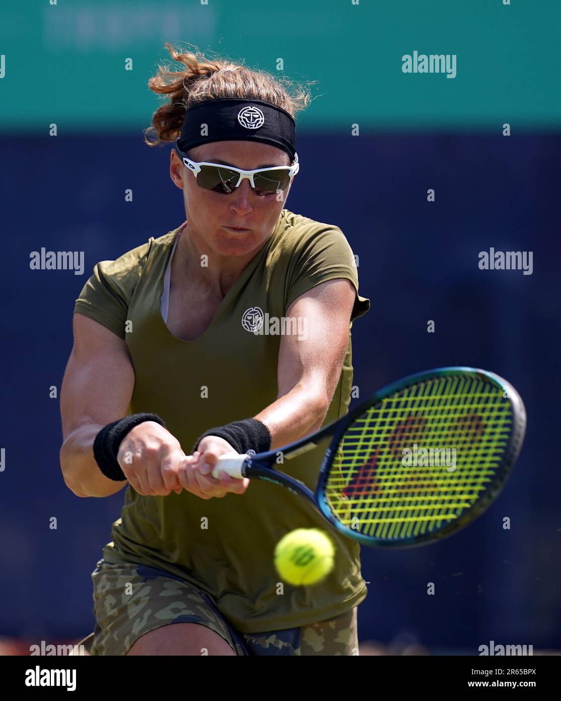 Carole Monnet in Aktion während ihres Spiels gegen Tatjana Maria (nicht ...