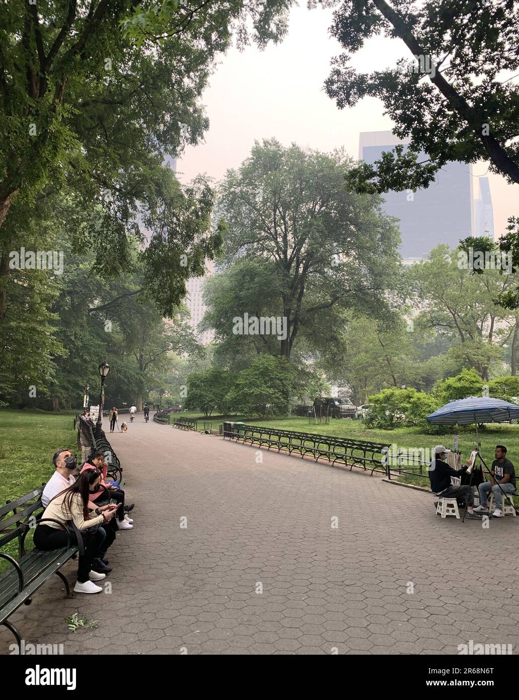 New York, USA. 7. Juni 2023. (NEU) Central Park-NYC unter Wildfire Smoke aus Kanada. 7. Juni ...