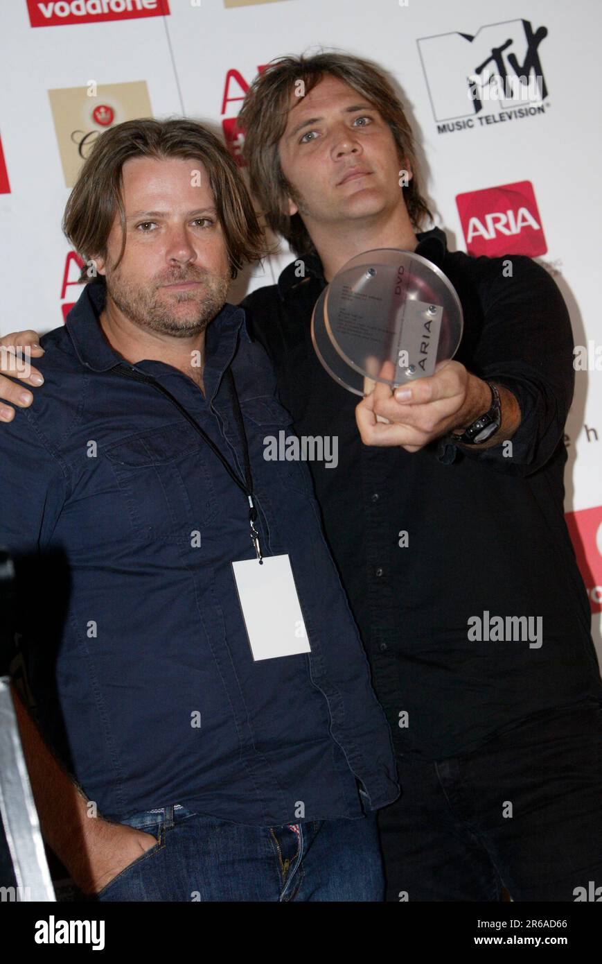 John collins powderfinger -Fotos und -Bildmaterial in hoher Auflösung ...