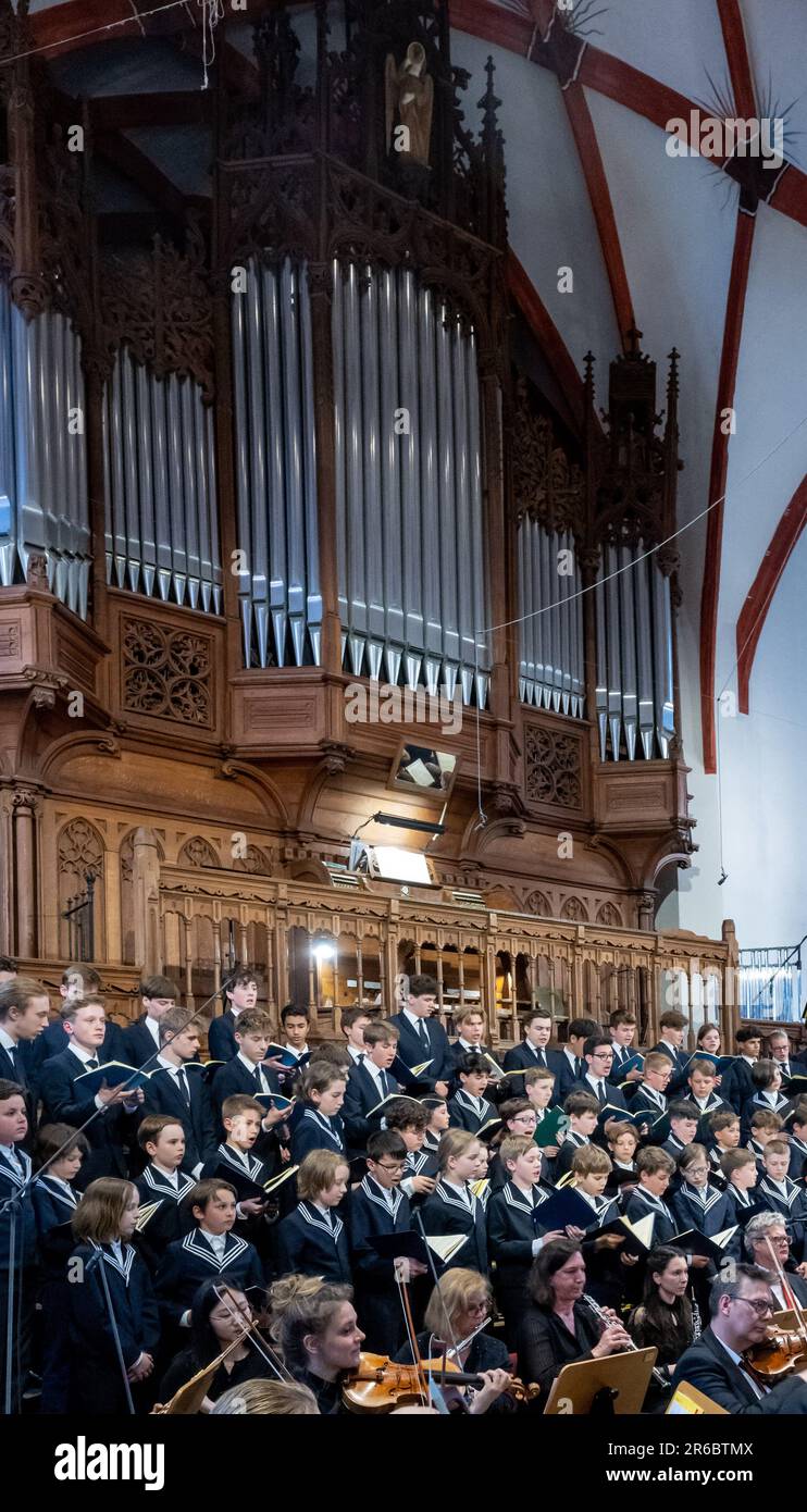 Leipzig, Deutschland. 08. Juni 2023. Das Gewandhaus Orchestra und das ...