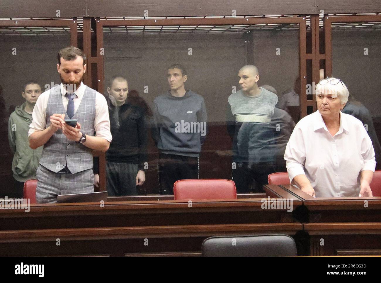 Rostov Auf Don, Russland. 08. Juni 2023. Eine Anhörung zu einem Strafverfahren gegen fünf ...
