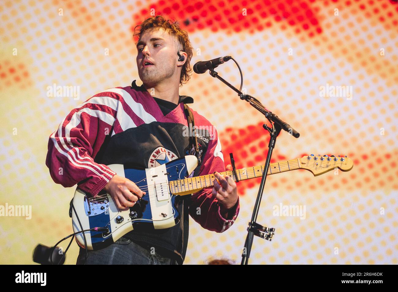 Newcastle upon Tyne, Großbritannien. 9. Juni 2023. Sam Fender spielt ...