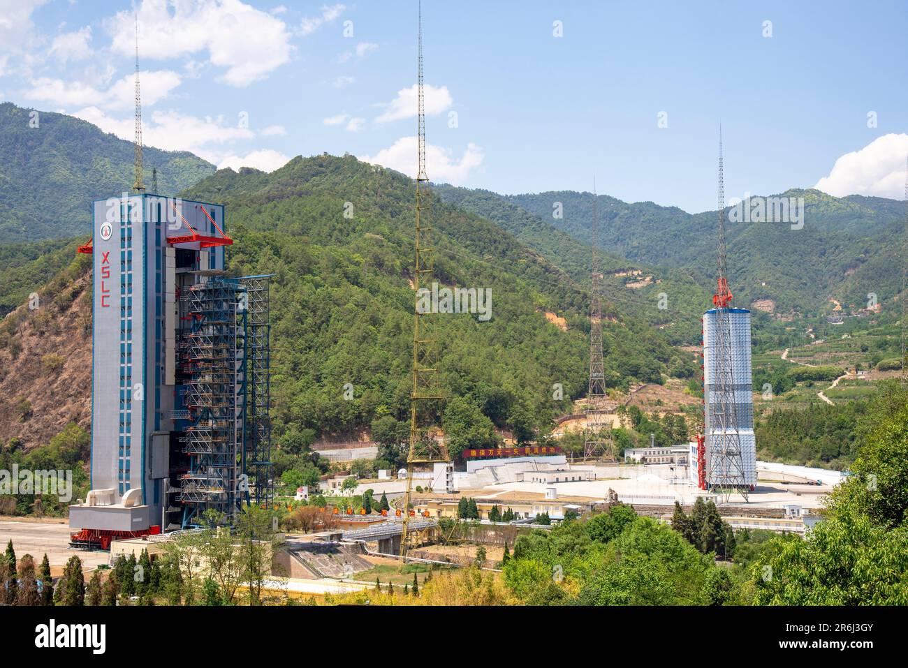 XICHANG, CHINA - 30. MAI 2023 - das Xichang Satellite Launch Center und ...