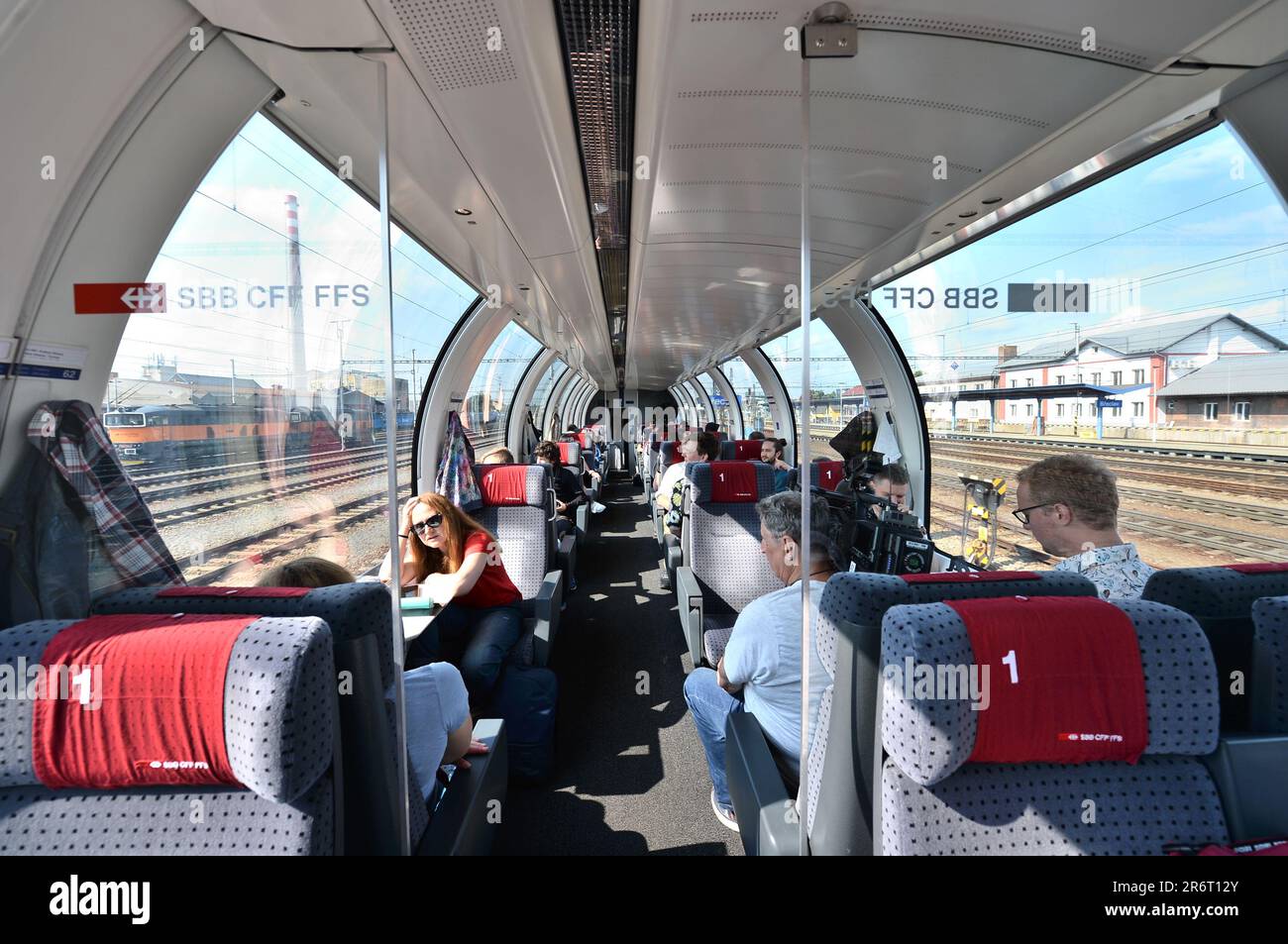 Breclav, Tschechische Republik. 11. Juni 2023. Ein Panoramazug der Schweizer Bundesbahn (SBB ...