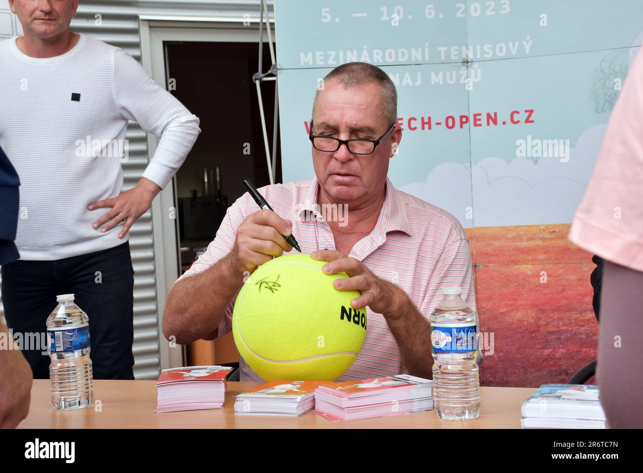 Der ehemalige Profi-Tennisspieler und Trainer Ivan Lendl besuchte das ...