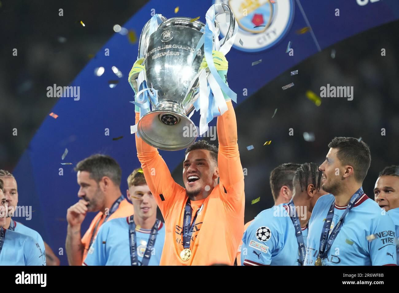 Istanbul, Türkei. 10. Juni 2023. Ederson of Manchester City feiert am ...