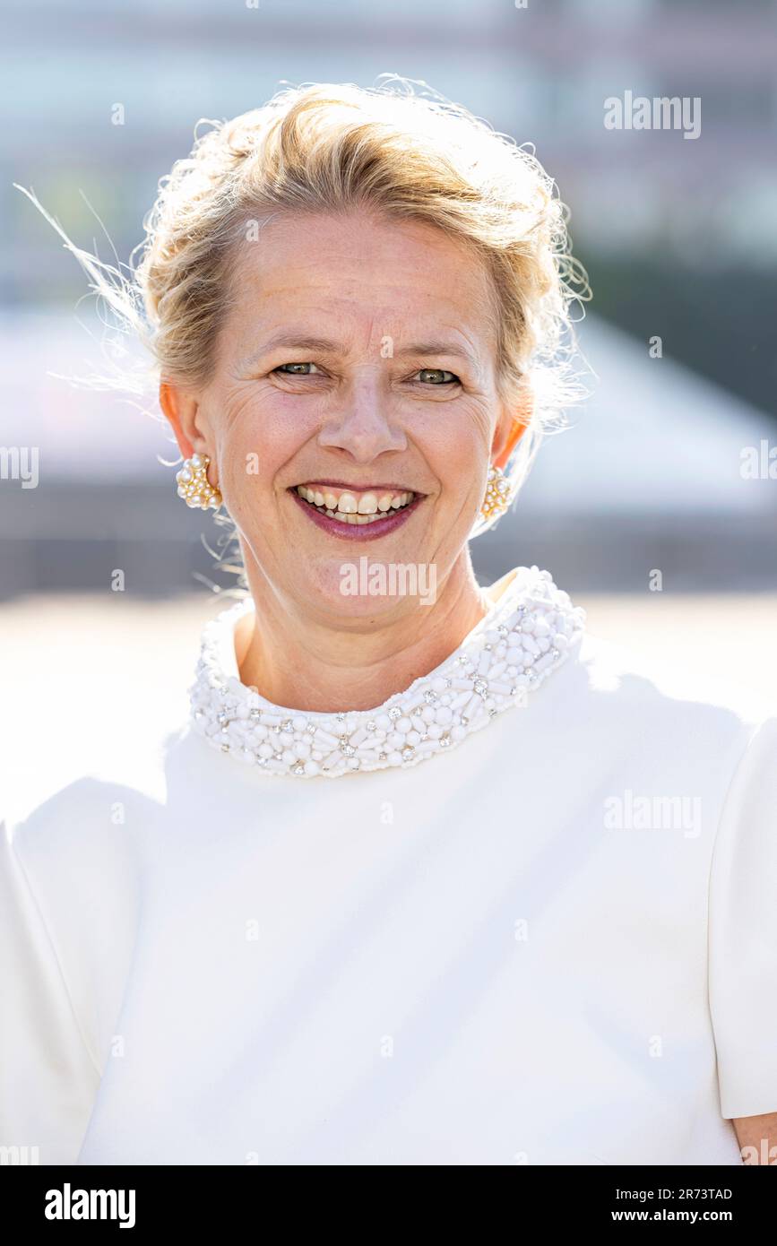 AMSTERDAM - Prinzessin Mabel der Niederlande, Prinzessin Margarita de ...