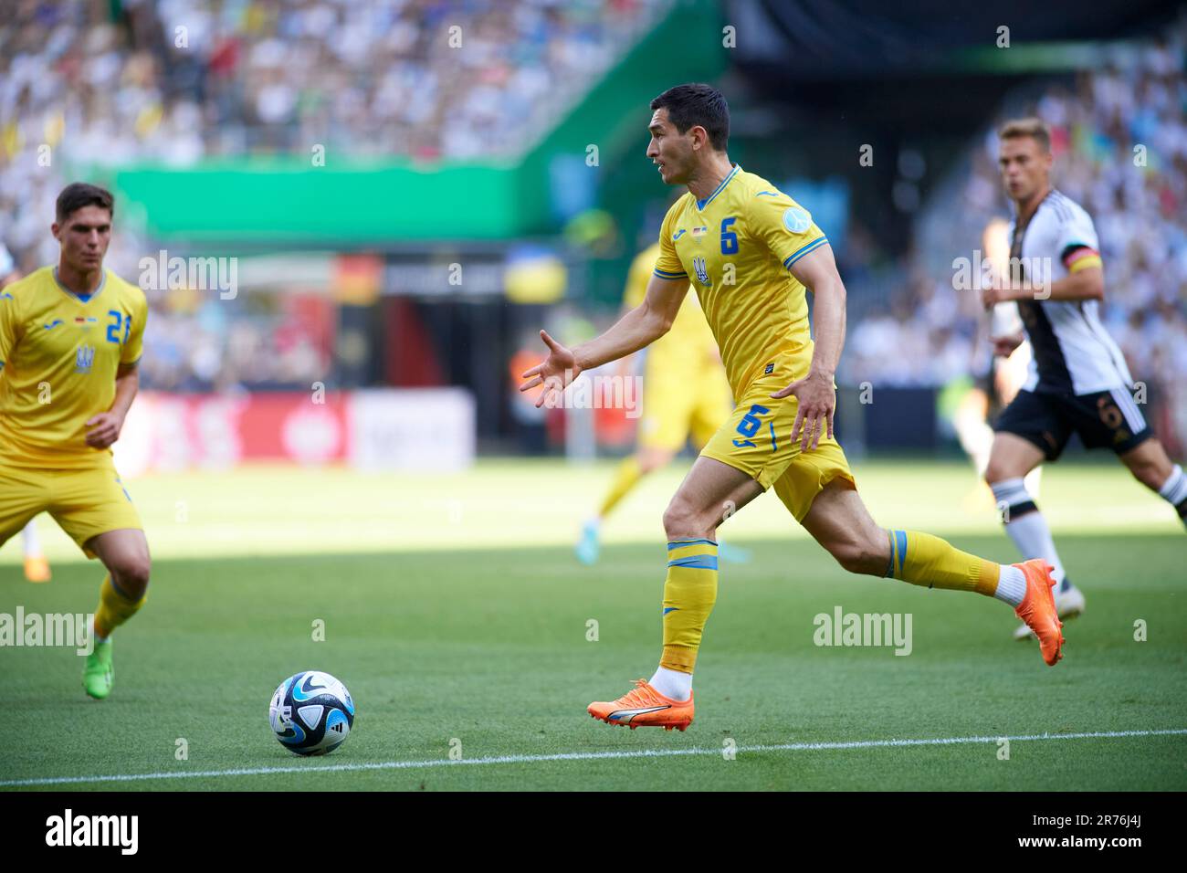 BREMEN, DEUTSCHLAND - 12. Juni 2023: Taras Stepanenko. Das freundliche ...