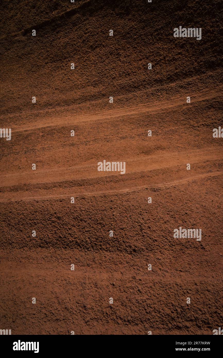 Orange ockerfarbene wand -Fotos und -Bildmaterial in hoher Auflösung ...