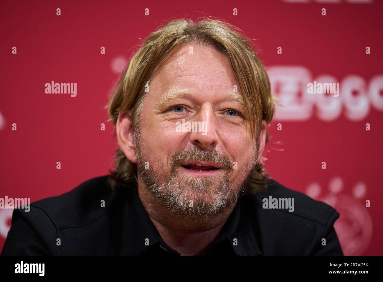 AMSTERDAM - 14. 06. 2023, der neue Cheftrainer Maurice Steijn und ...