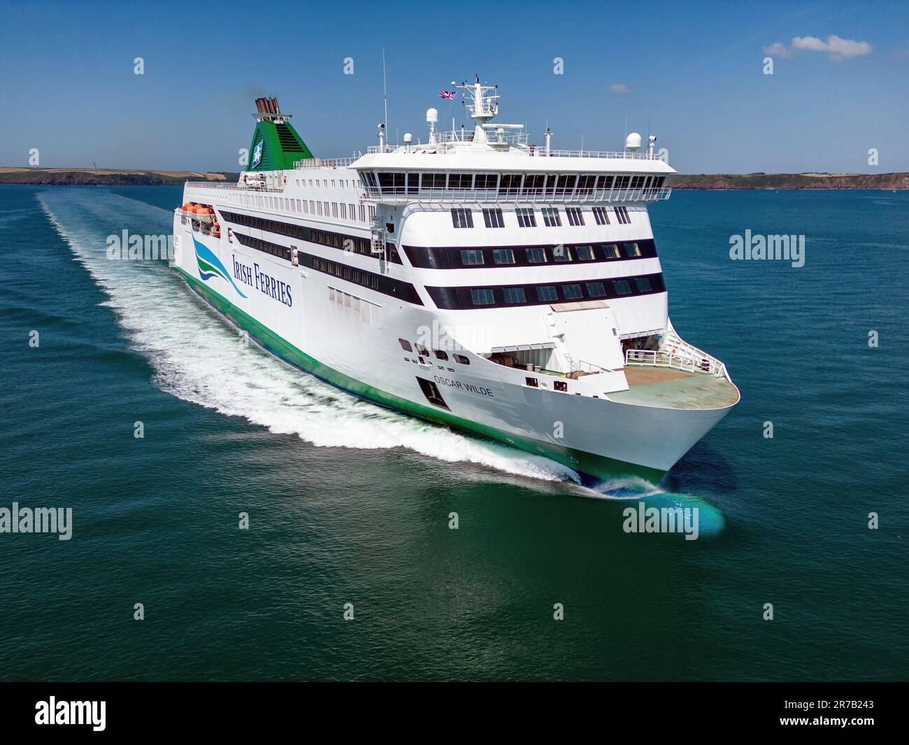 Oscar Wilde ist eine Tallink Kreuzfahrtfähre auf der Chartertour nach ...
