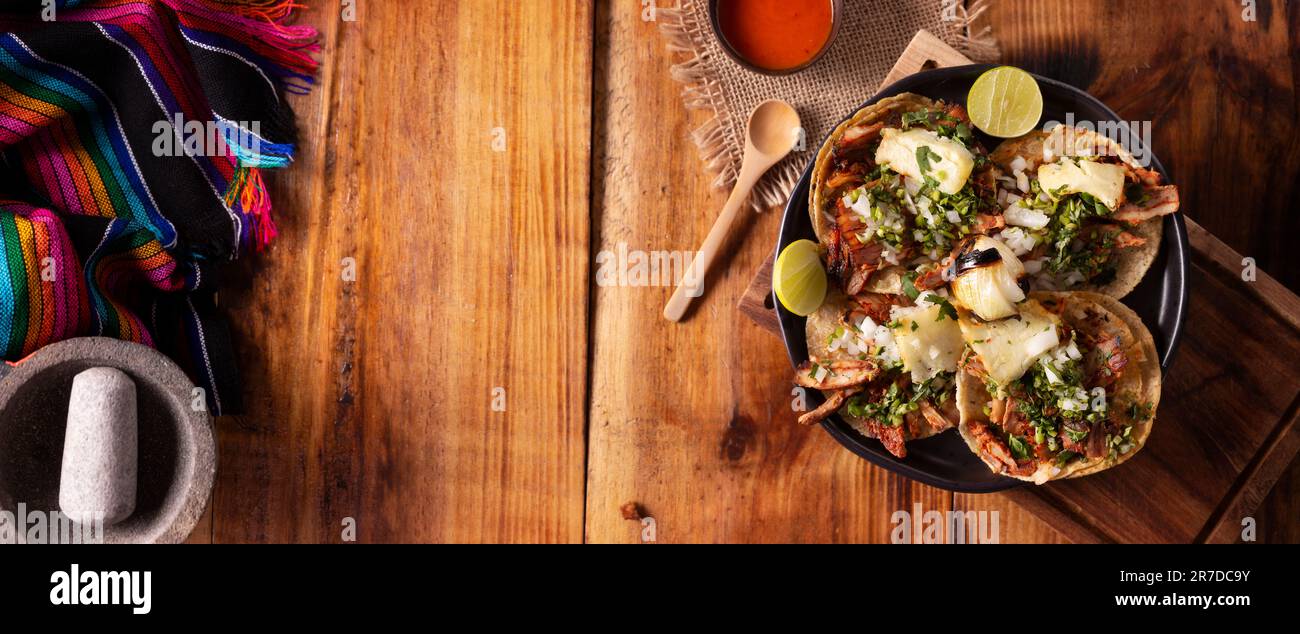 Tacos de trompo -Fotos und -Bildmaterial in hoher Auflösung – Alamy