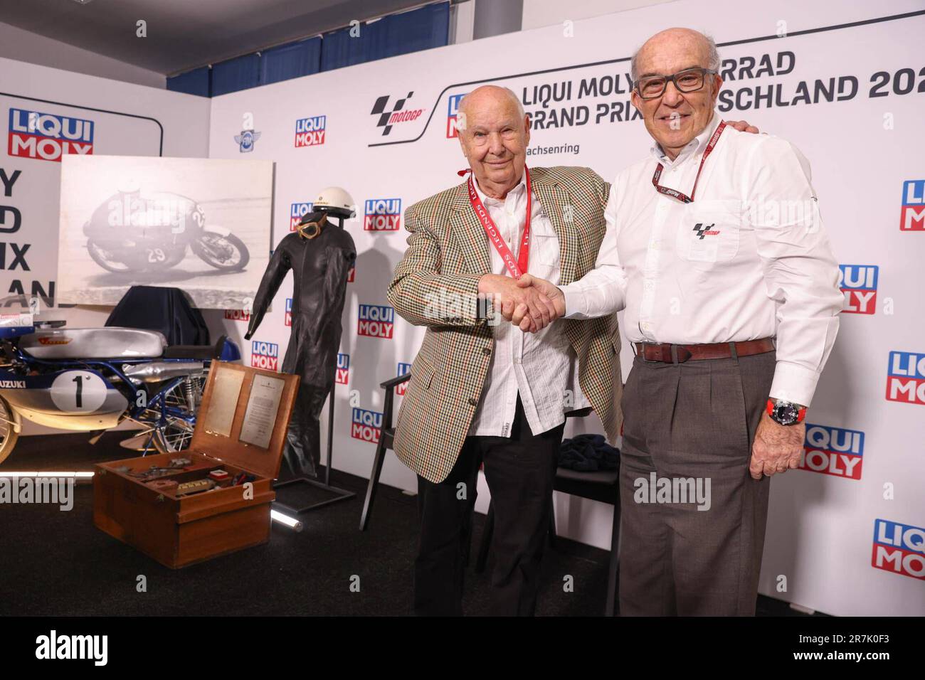 Hans-Georg Anscheidt ist jetzt eine MotoGP™-Legende! Der Deutsche war ...
